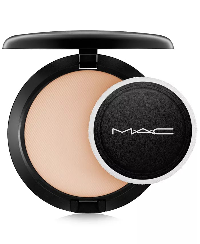 These Powders For Textured Skin Give My Makeup A Smooth Finish