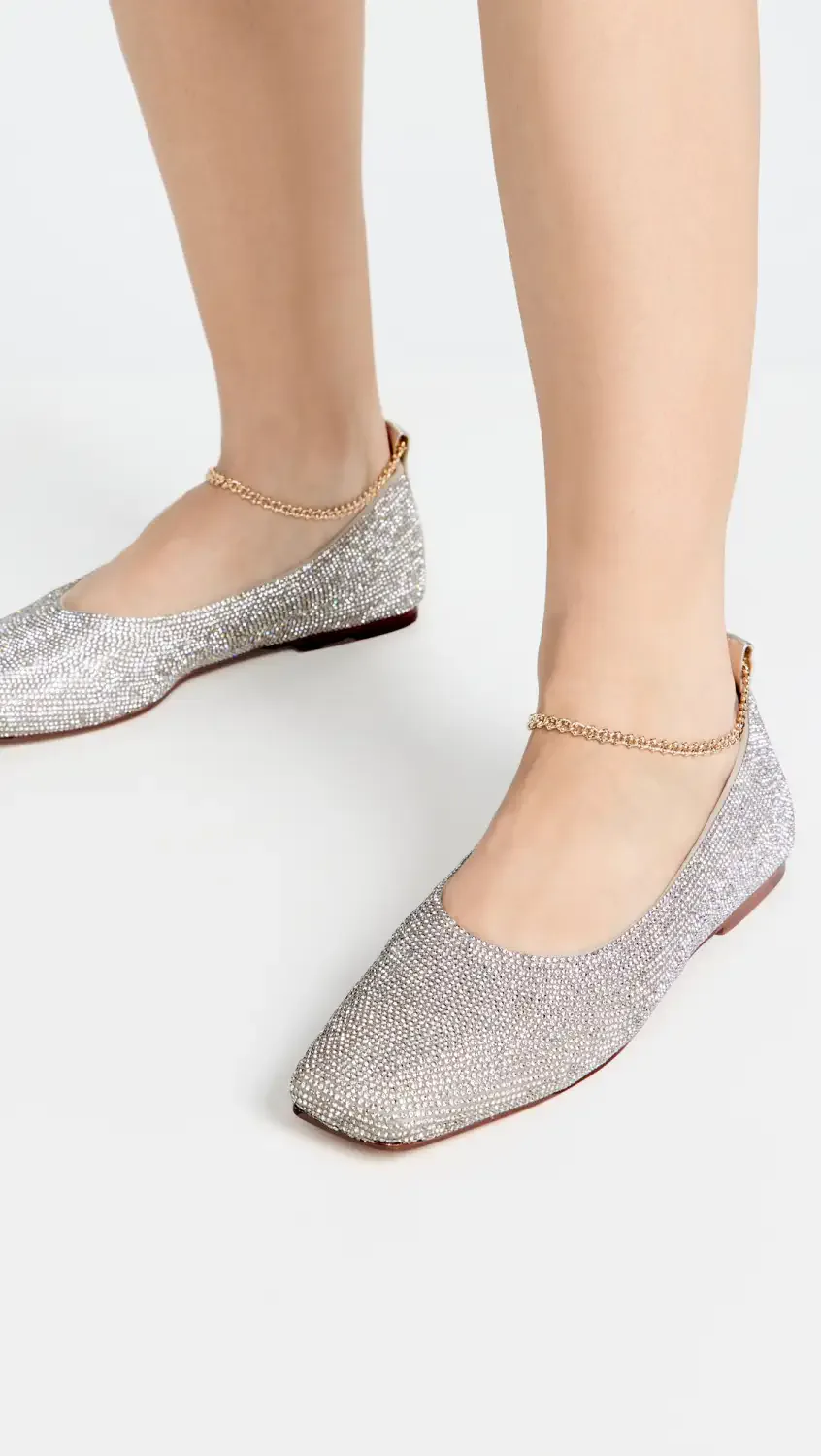 10 Cute Party Flats To Wear Instead Of Heels This Holiday Season