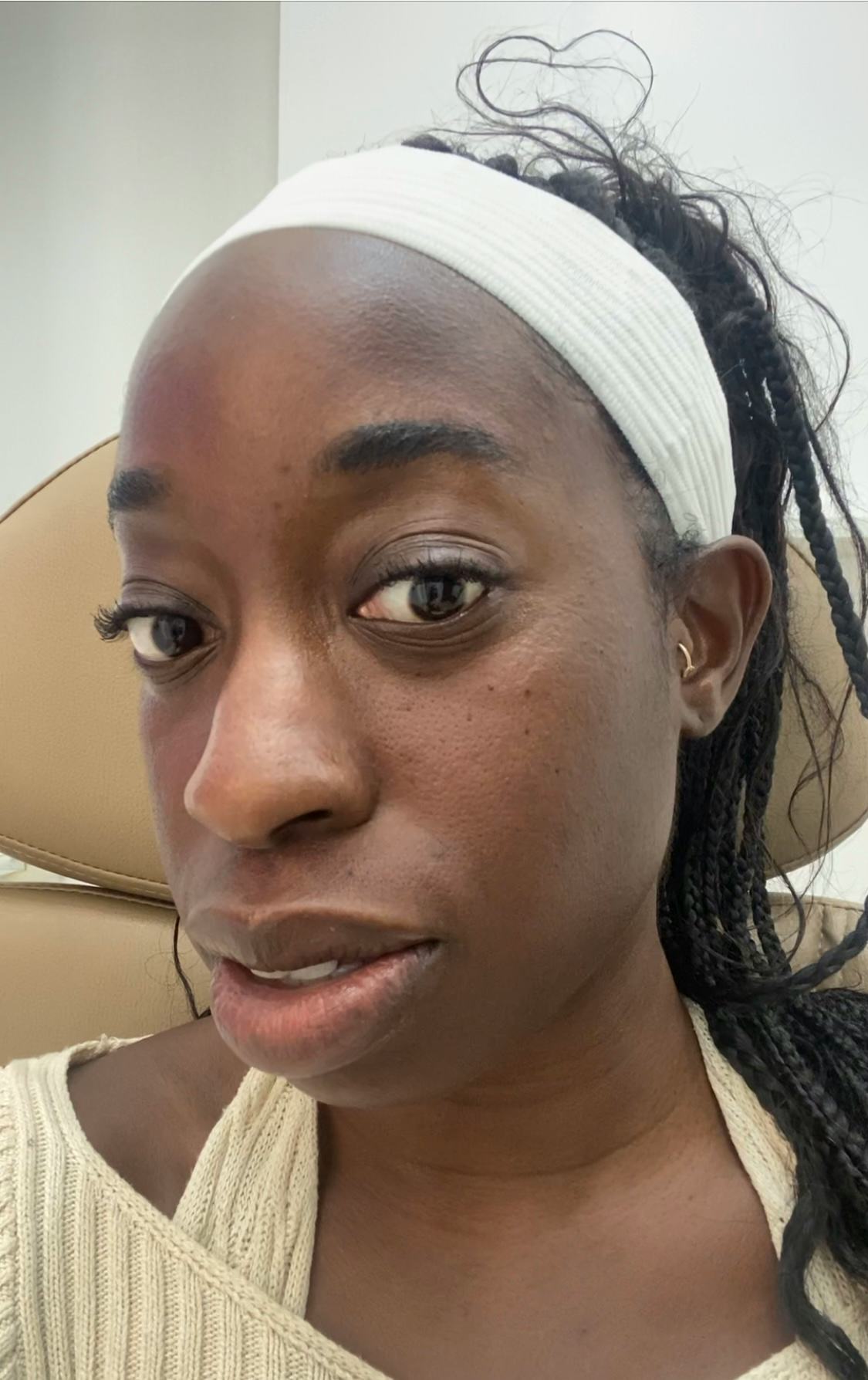 Moxi Laser Review: Before & After Photos, Benefits, & Cost