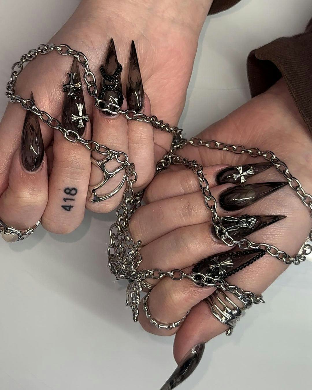 16 Vampire Nail Designs For Halloween 2023 That Are Gory & Glamorous
