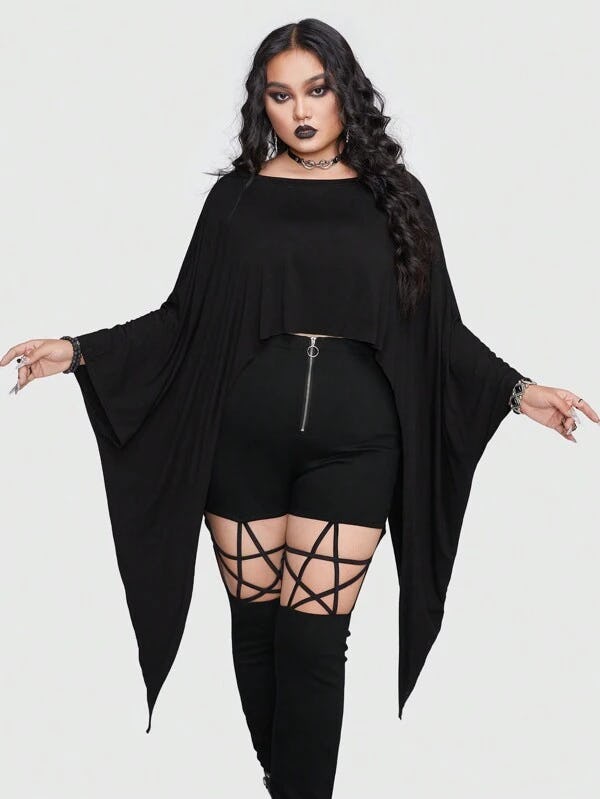 Turn Heads With These 9 Bold Halloween Looks From ROMWE