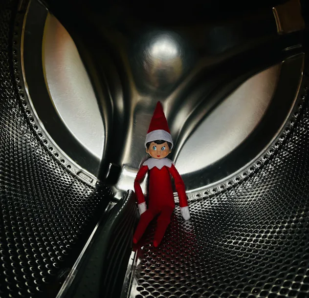 26 Last Minute Elf On The Shelf Ideas You Can Do In Under 2 Minutes