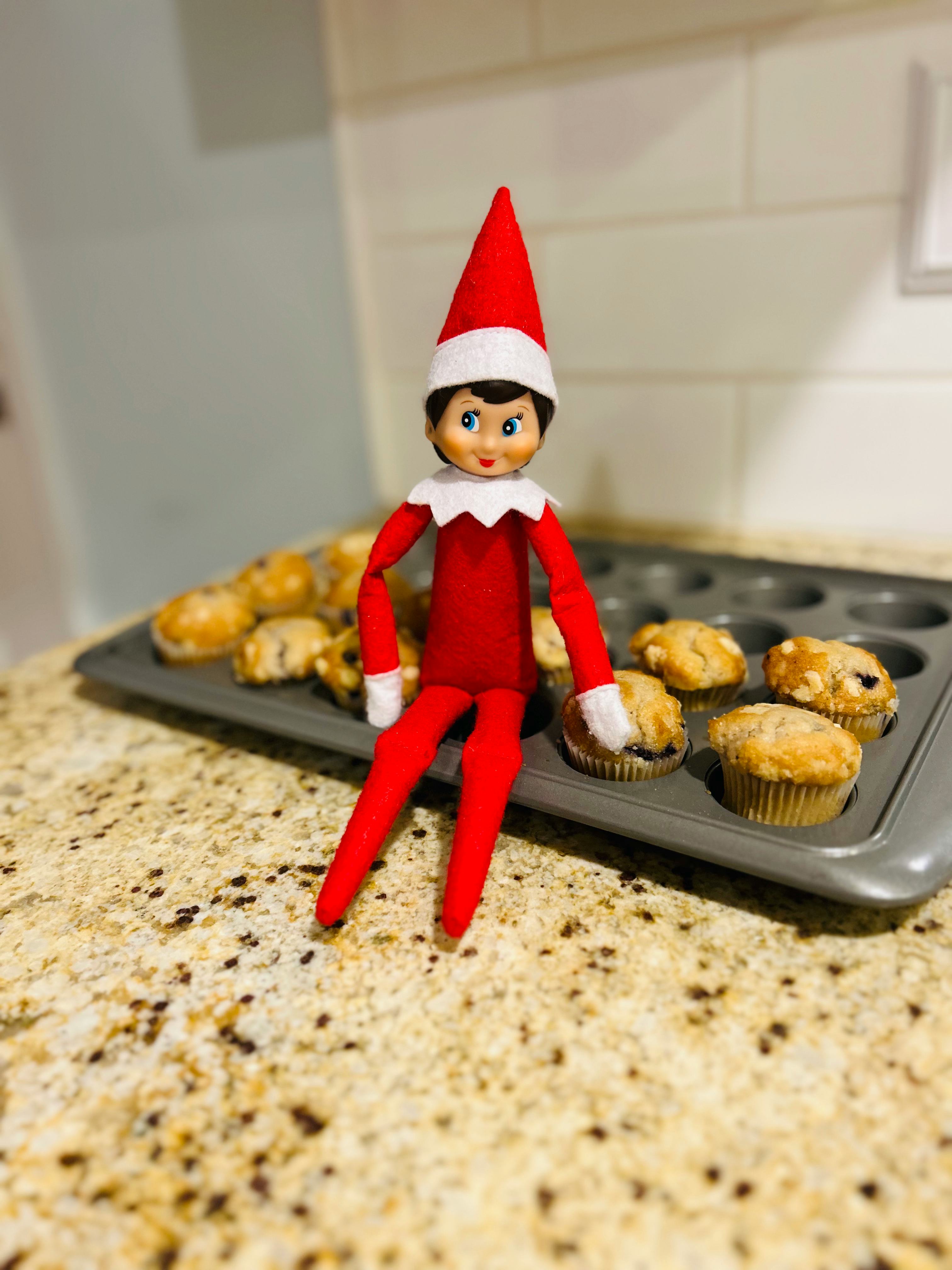 15 Elf On The Shelf Kitchen Ideas That Aren't Messy