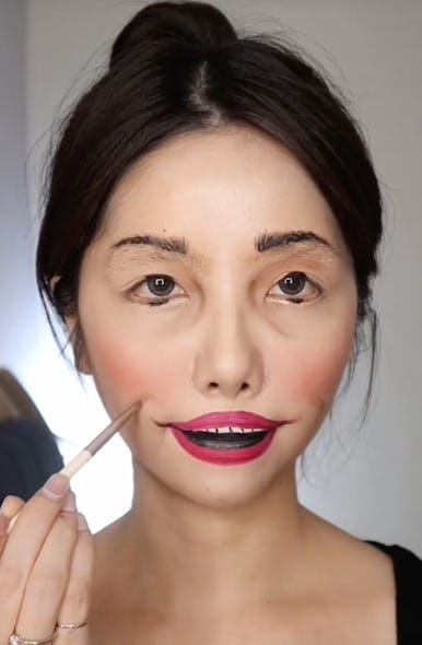 TikTok's Uncanny Valley Makeup Is Perfect For These 8 Occasions