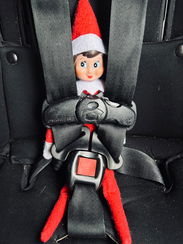 26 Last Minute Elf On The Shelf Ideas You Can Do In Under 2 Minutes