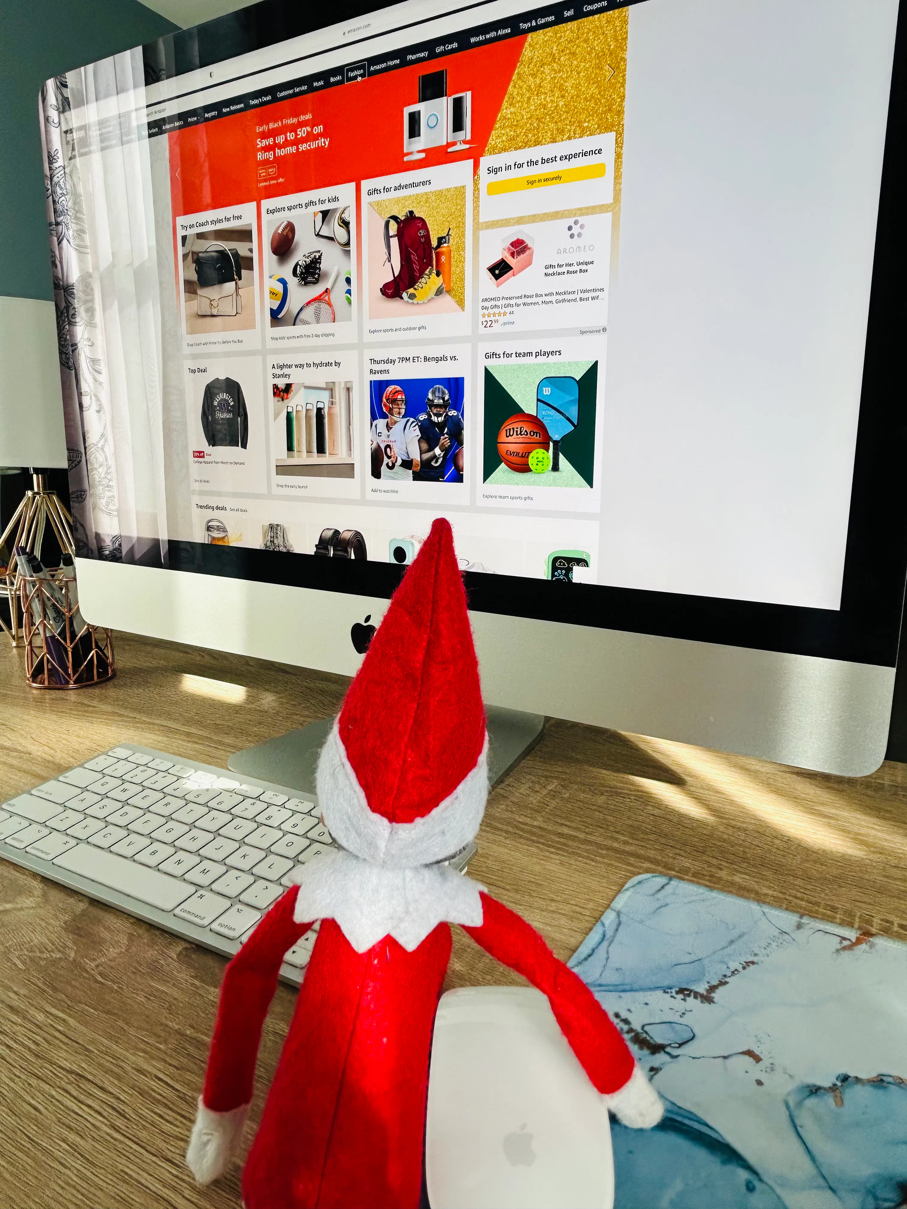 26 Last Minute Elf On The Shelf Ideas You Can Do In Under 2 Minutes