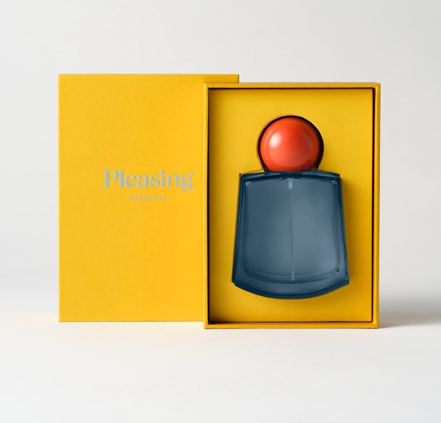 Harry Styles's Pleasing Fragrances Tell Three Distinct Stories Through ...