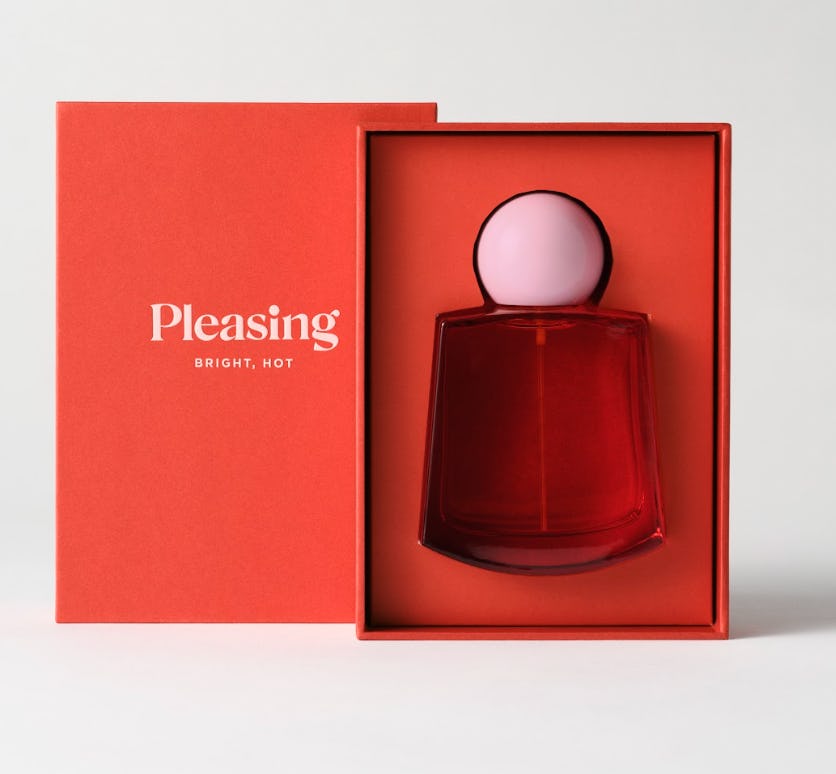 Harry Styles's Pleasing Fragrances Tell Three Distinct Stories Through ...