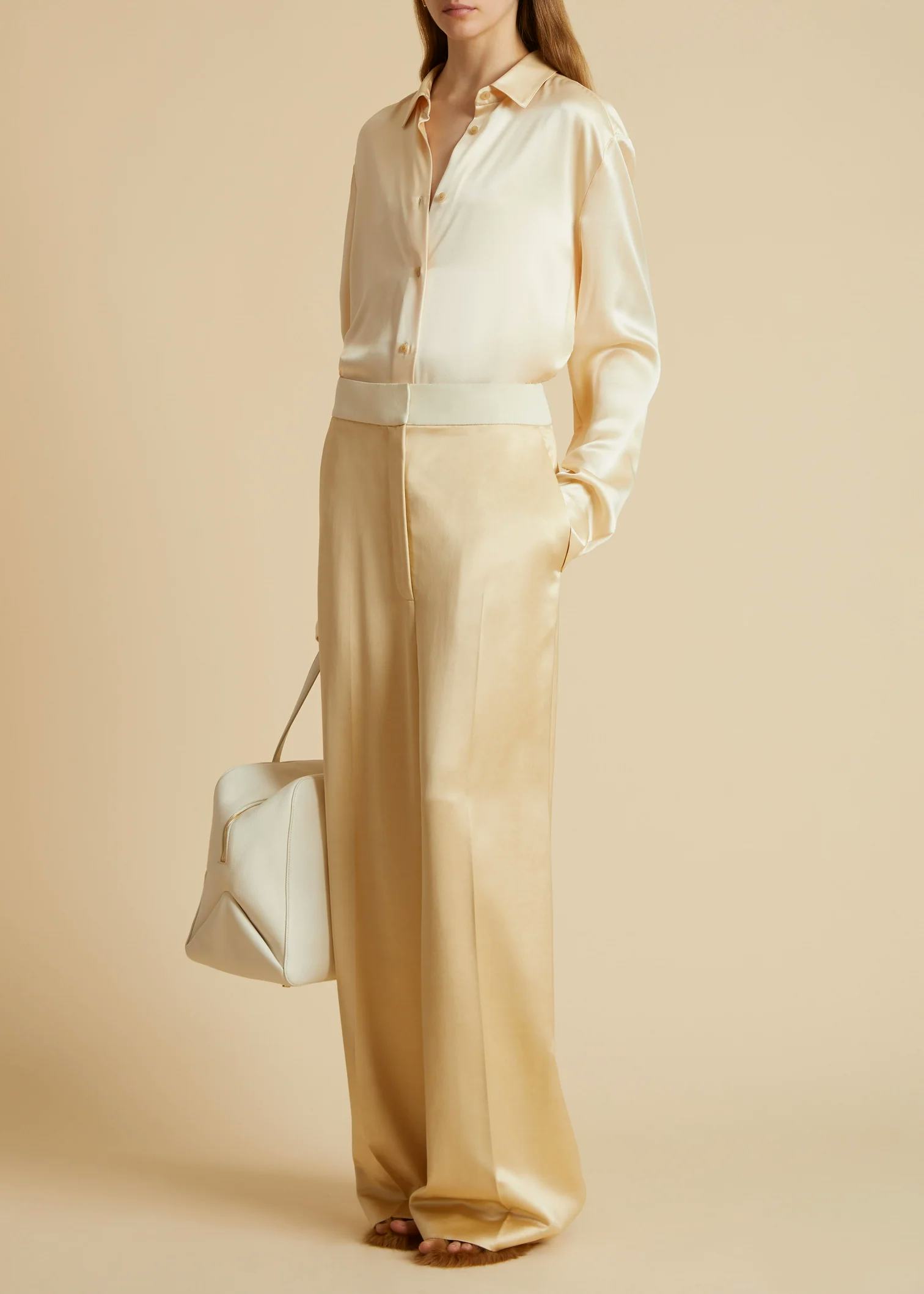 5 Stylish Velvet Outfit Ideas To Recreate This Holiday Season