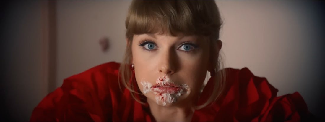 A 'Reputation (Taylor's Version)' Theory About Cake Is Going Viral
