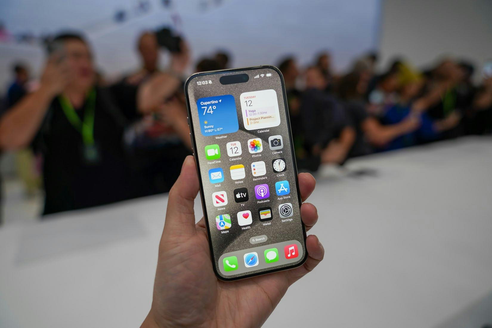 These 6 Features Should Have You Excited for iOS 17.2