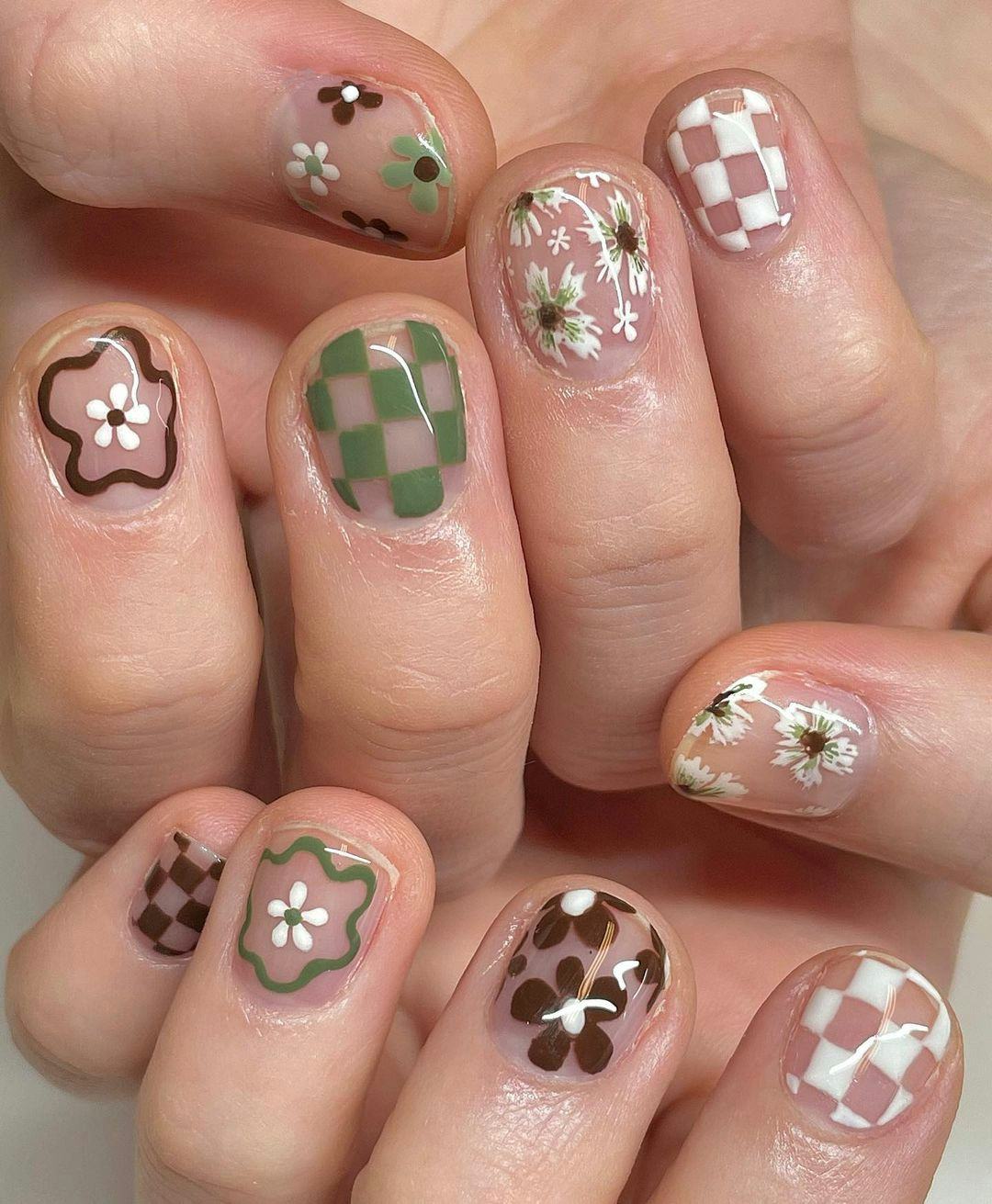 16 Cabincore Nail Design Ideas For Winter 2024 That Give Cozy Vibes