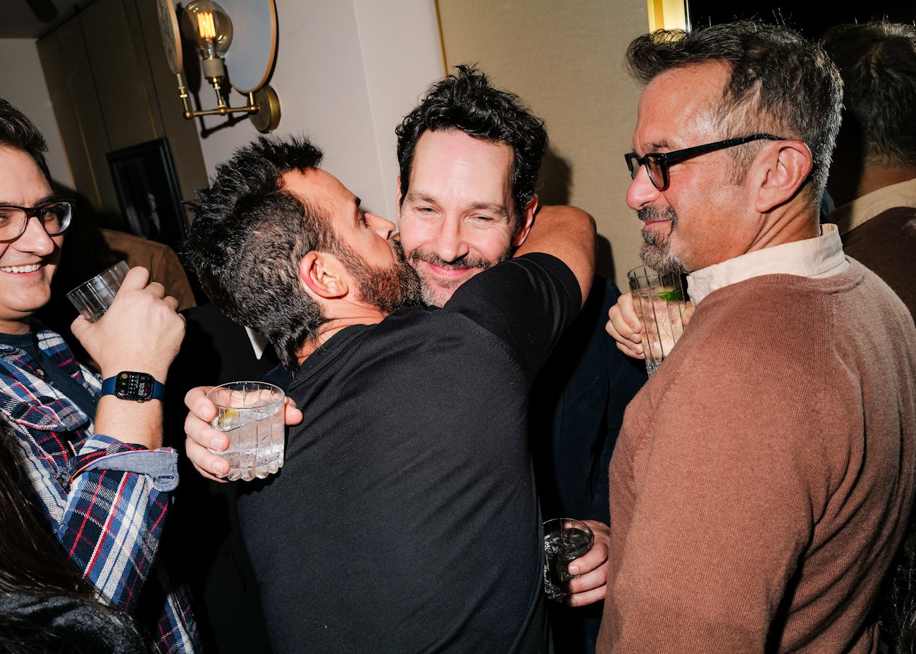 Mark Ronson And Justin Theroux's Holidays Kickoff & More Party Photos ...