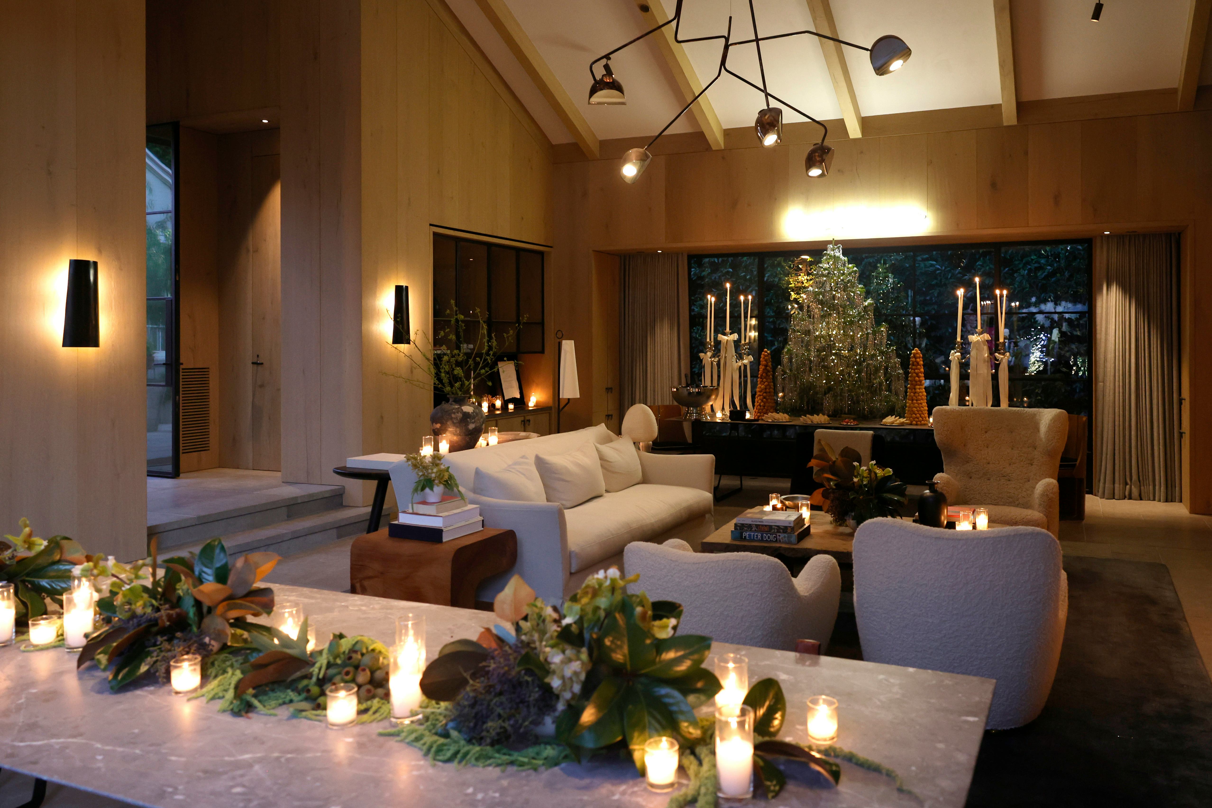 Gwyneth Paltrow’s Hosting Tips, Straight From Her Goop Holiday Party