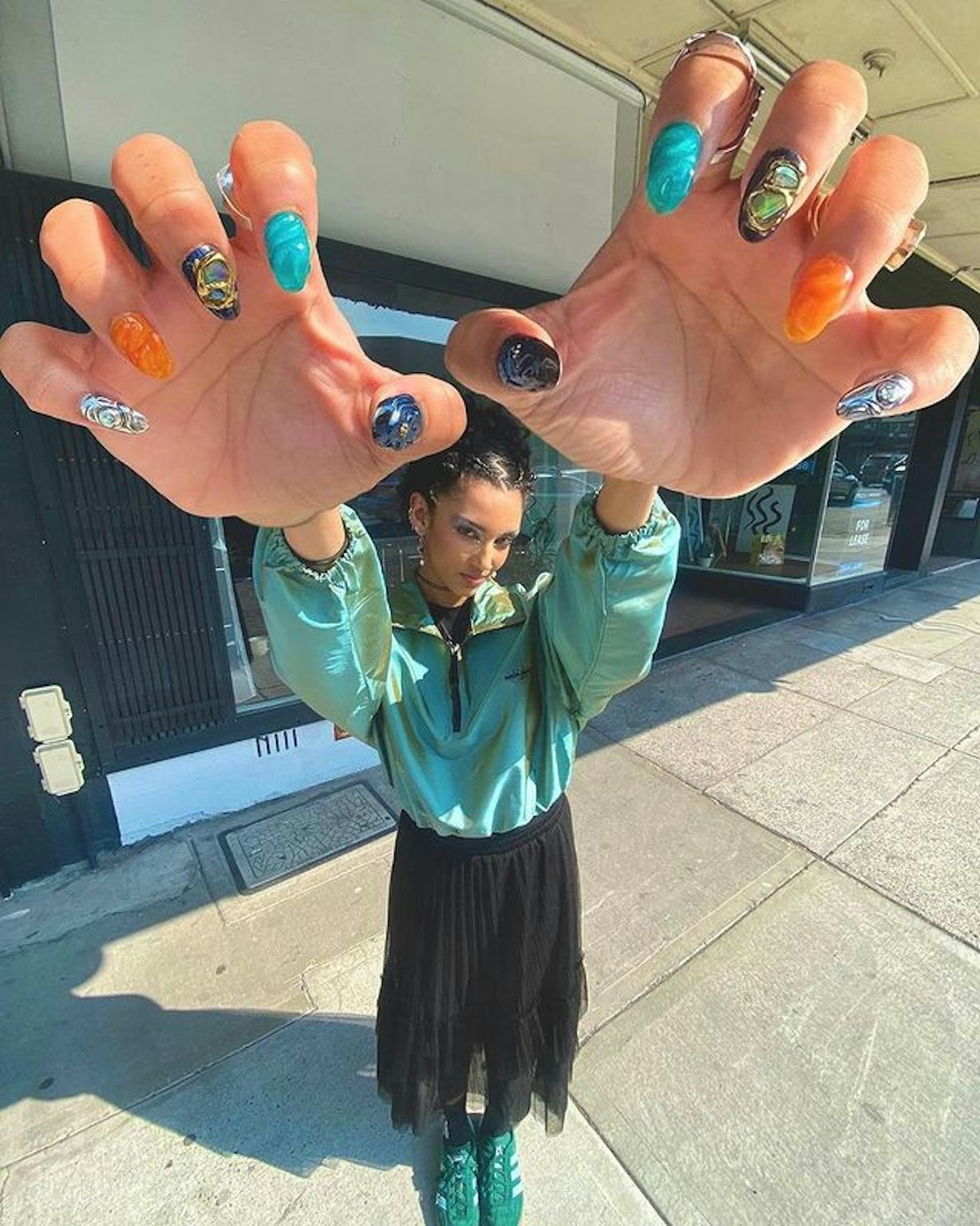 Meet The ".5 Nail Photo," The Coolest Way To Show Off Your Mani