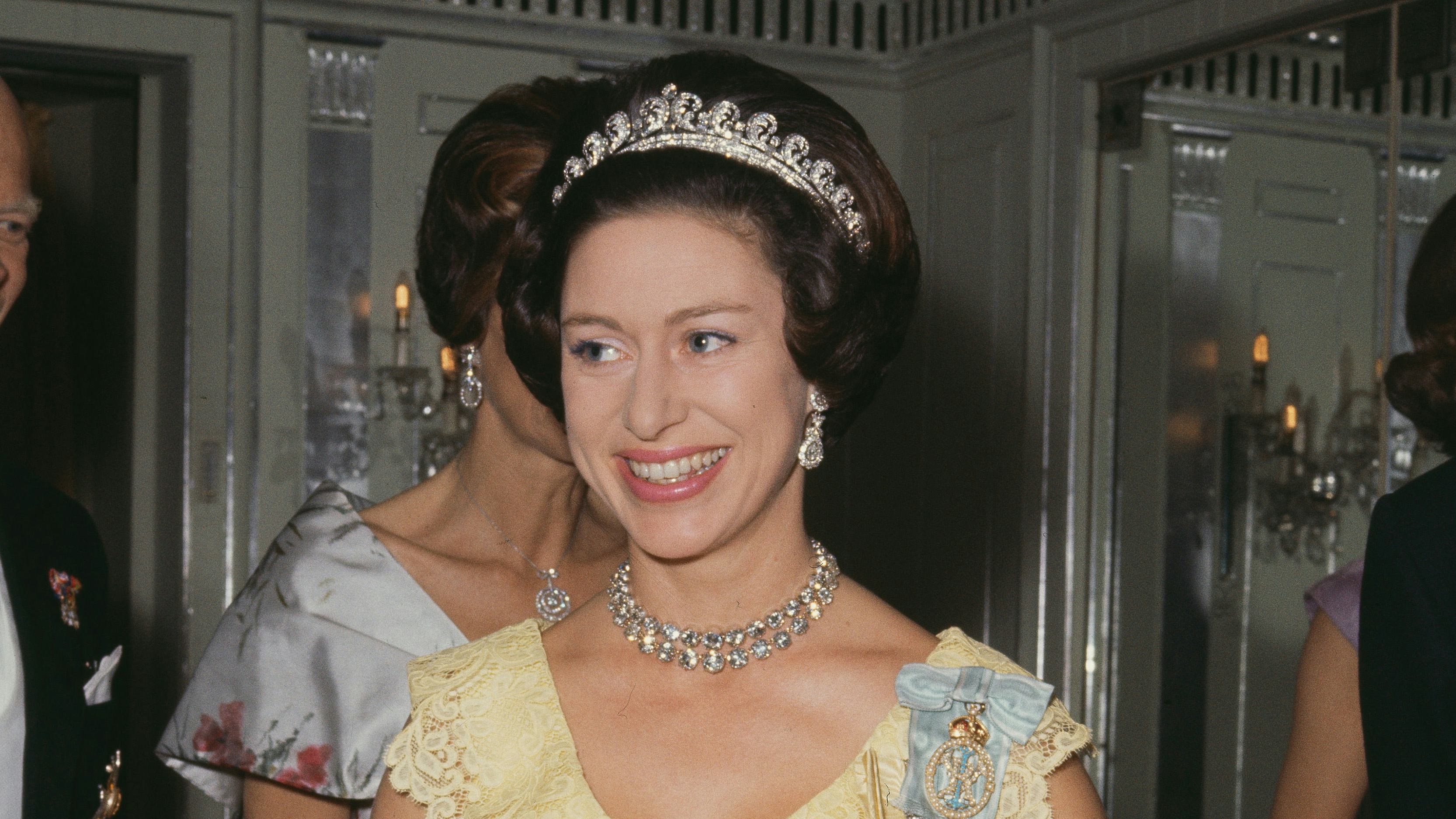 Marina Watts - Journalist Profile - Intelligent Relations