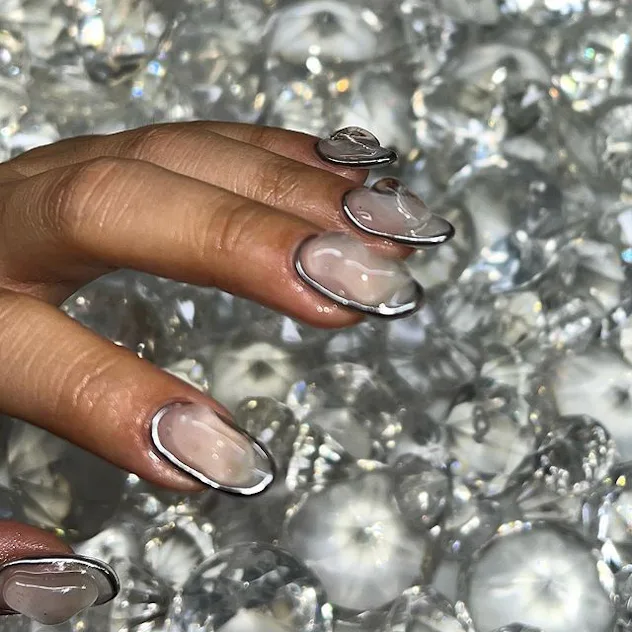 14 Icy Nail Designs That Are Perfect For Winter