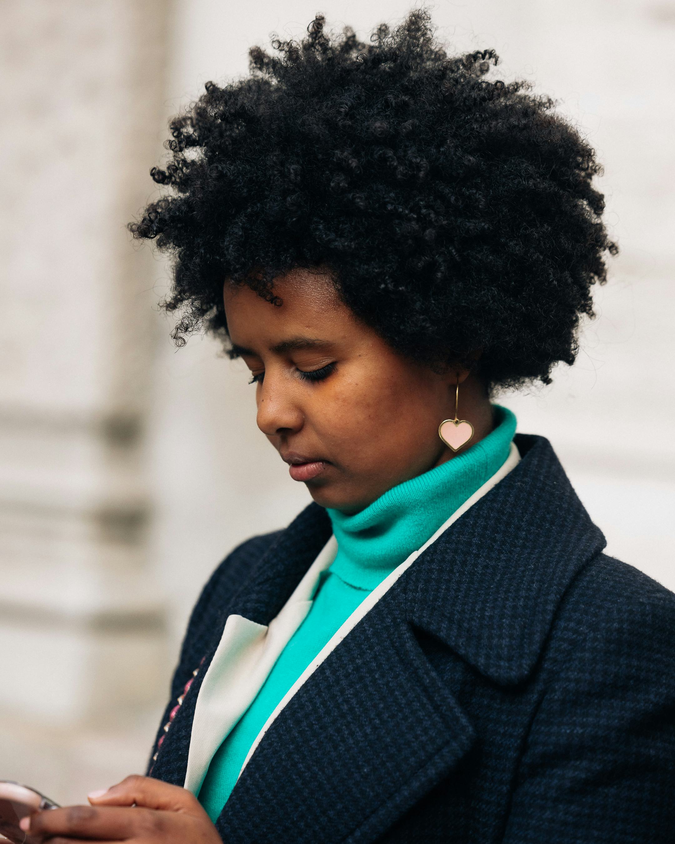 The Street Style At Milan Fashion Week Fall/Winter 2023 Is So Bold ...