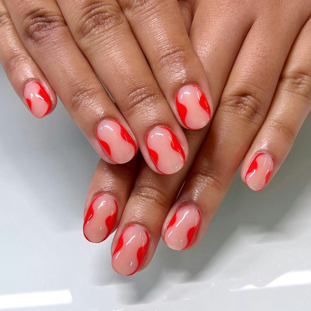 Hourglass Nails Have Gone Viral – Try These 8 Designs Now