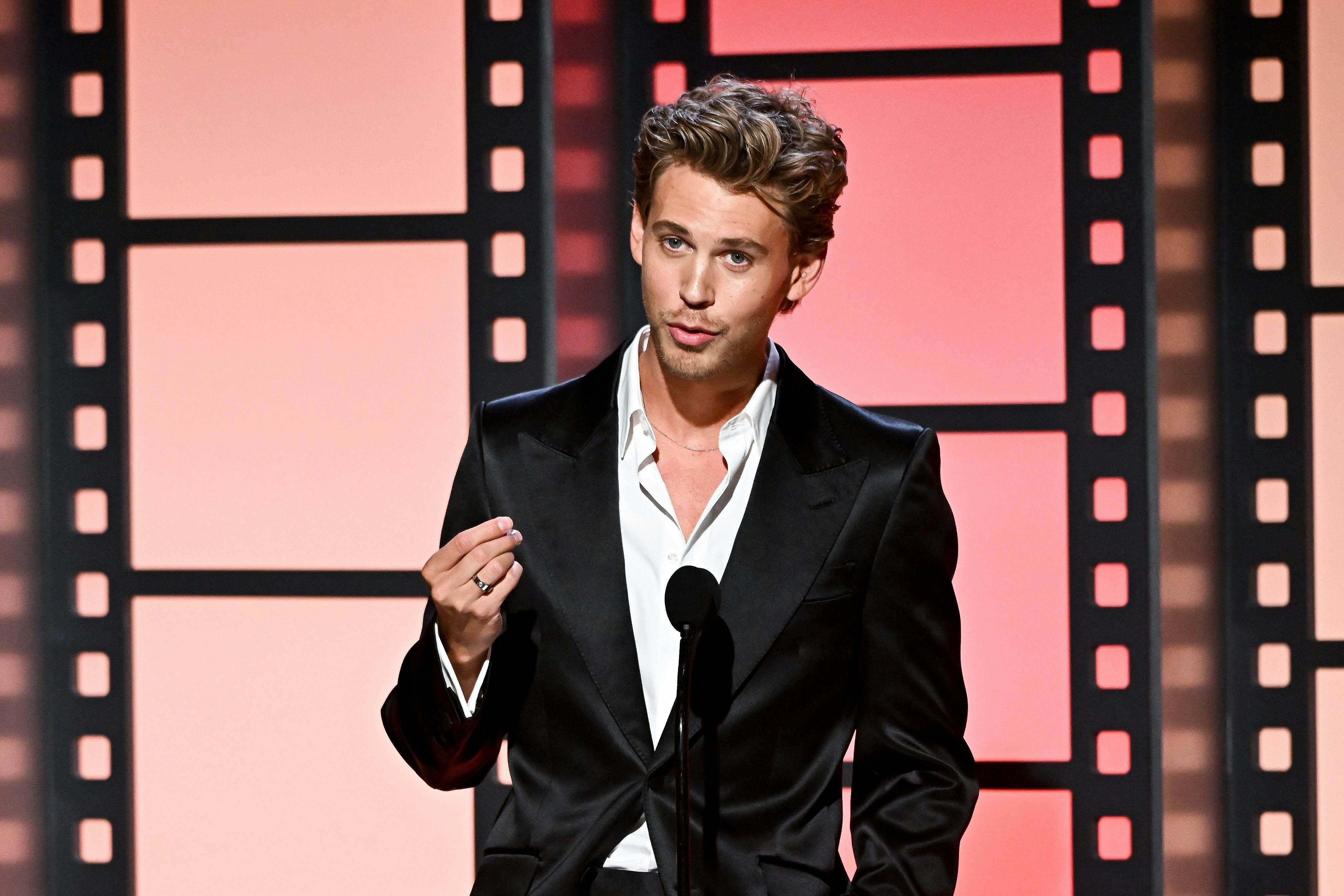 Austin Butler Vows to Fix the Elvis Voice Issue