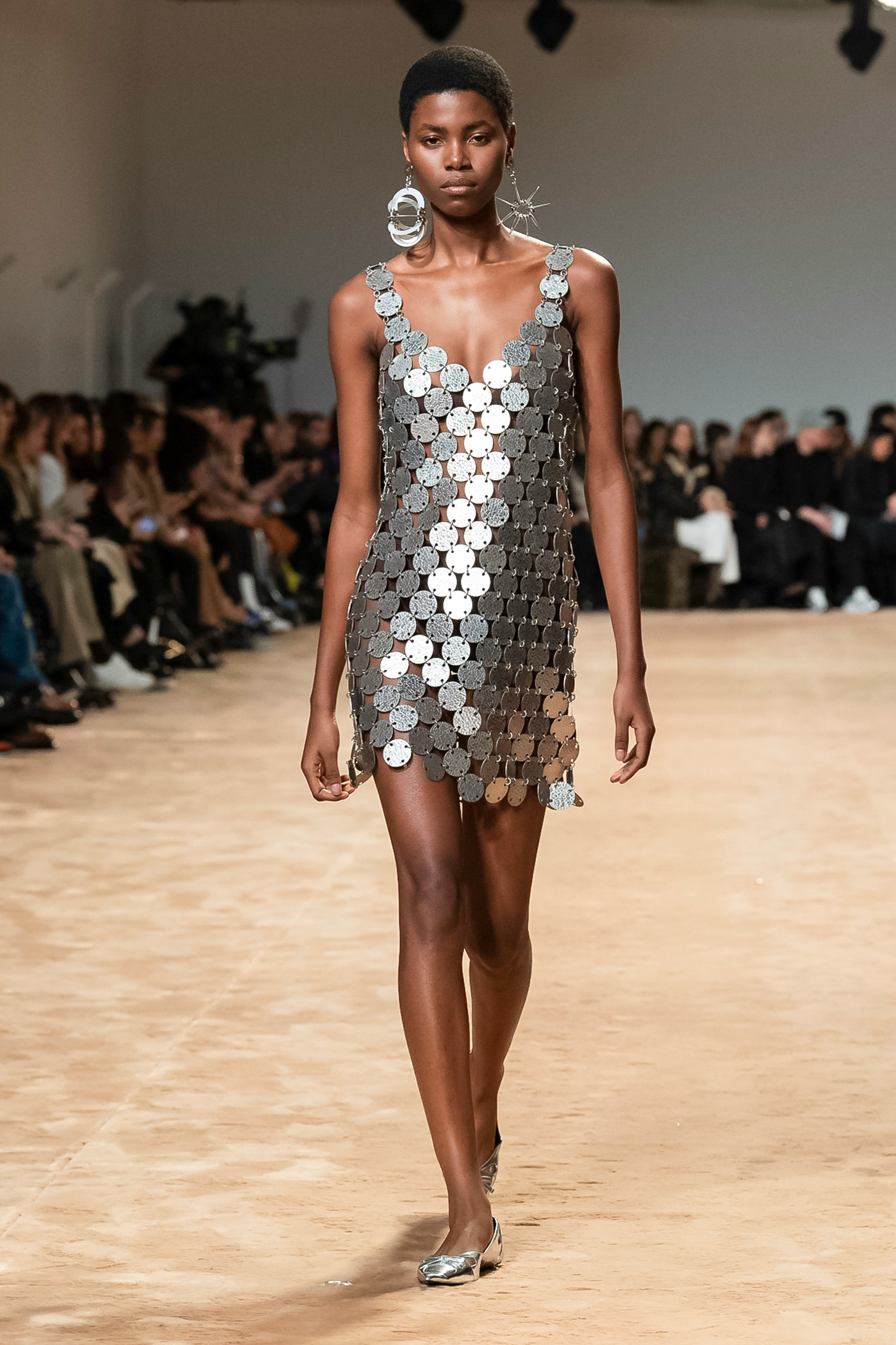 Paco Rabanne Fall 2023 Paris Fashion Week: Julien Dossena Looks Back