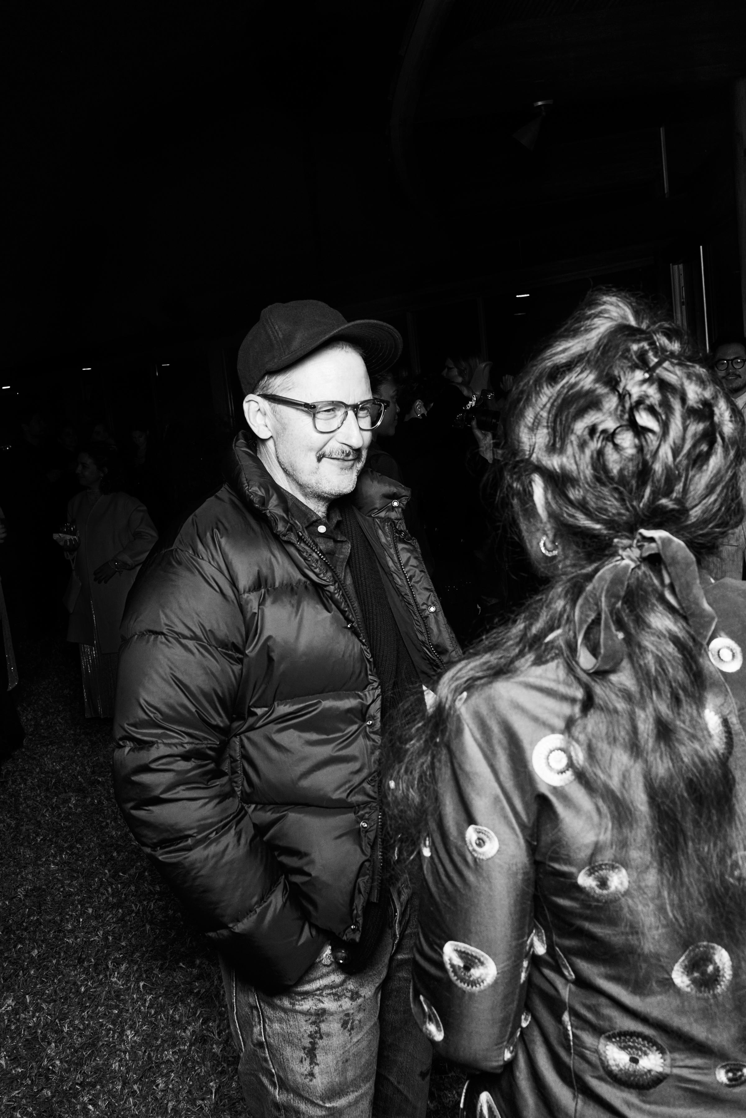 Jennifer Coolidge, Zoë Kravitz, Olivia Wilde & More Attend W & Saint ...