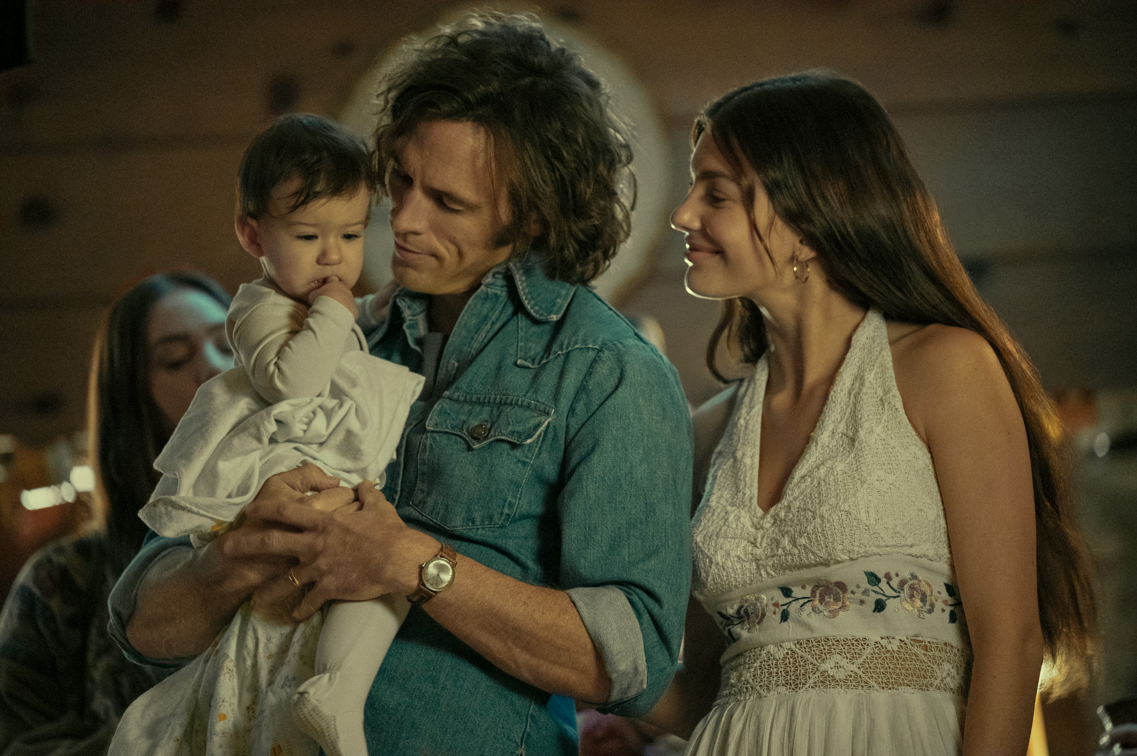 These ‘Daisy Jones & The Six’ Outfits Will Help You Tap Into '70s Style