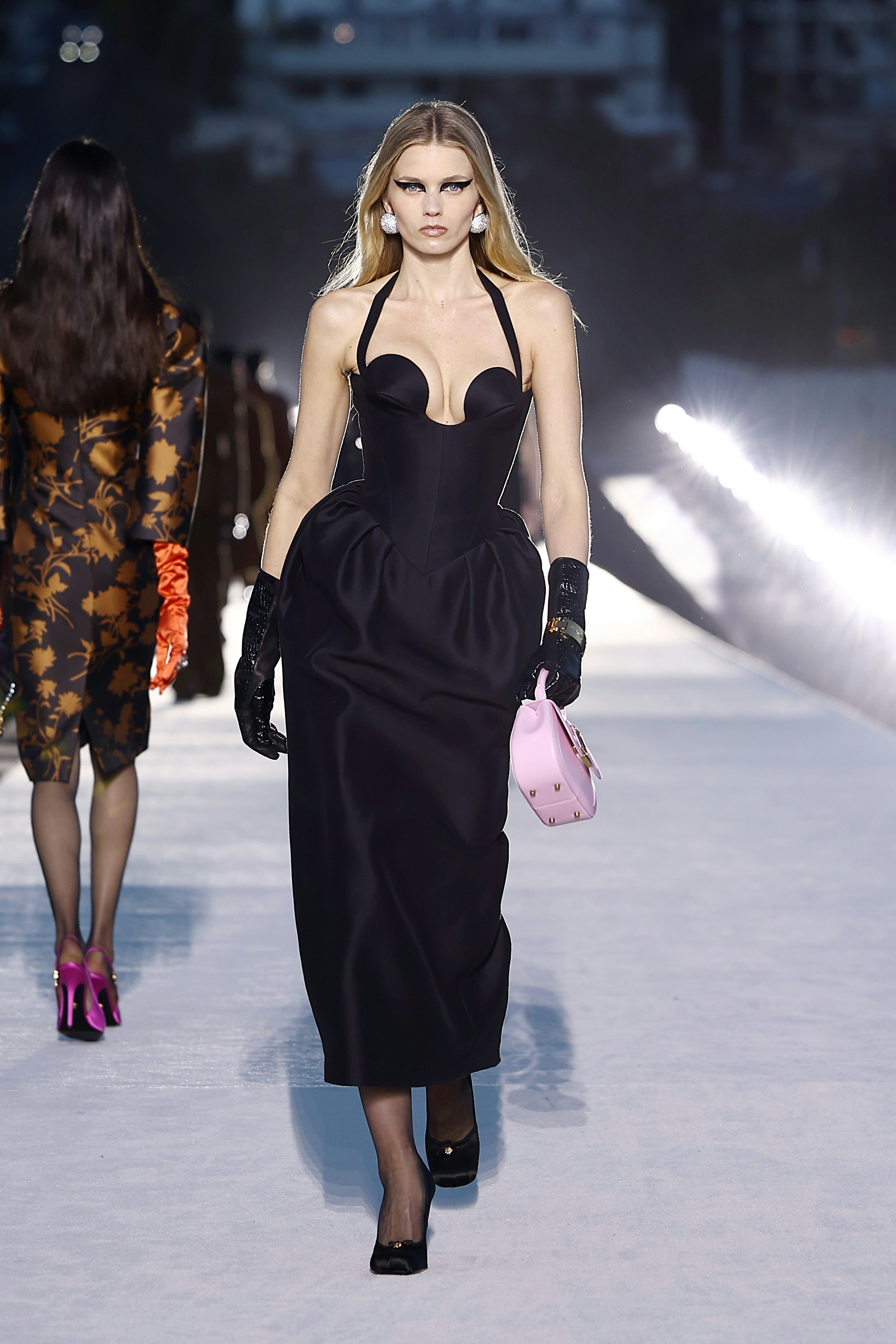 Versace’s Fall 2023 Show in Los Angeles Brought Out All the Stars