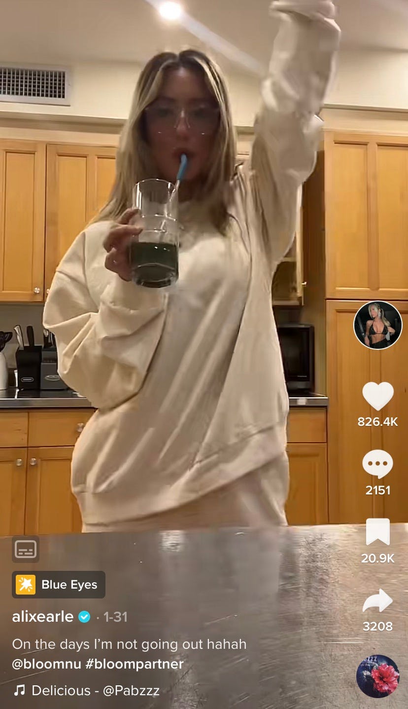 Bloom Greens Review 2023: Does It Really Help With Bloat & Energy?