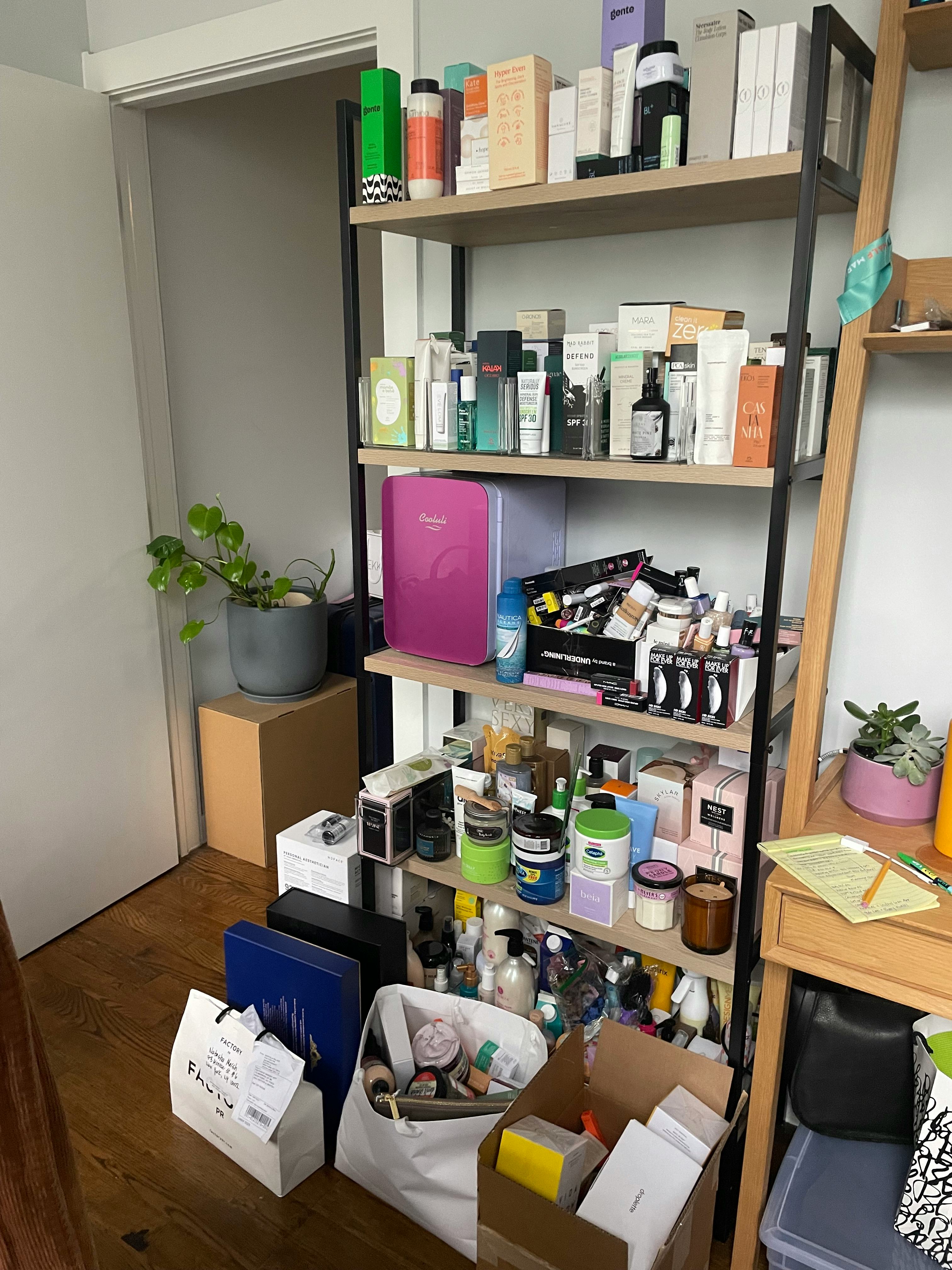 5 Professional Home Organizing Tips That Transformed My Beauty Cabinet