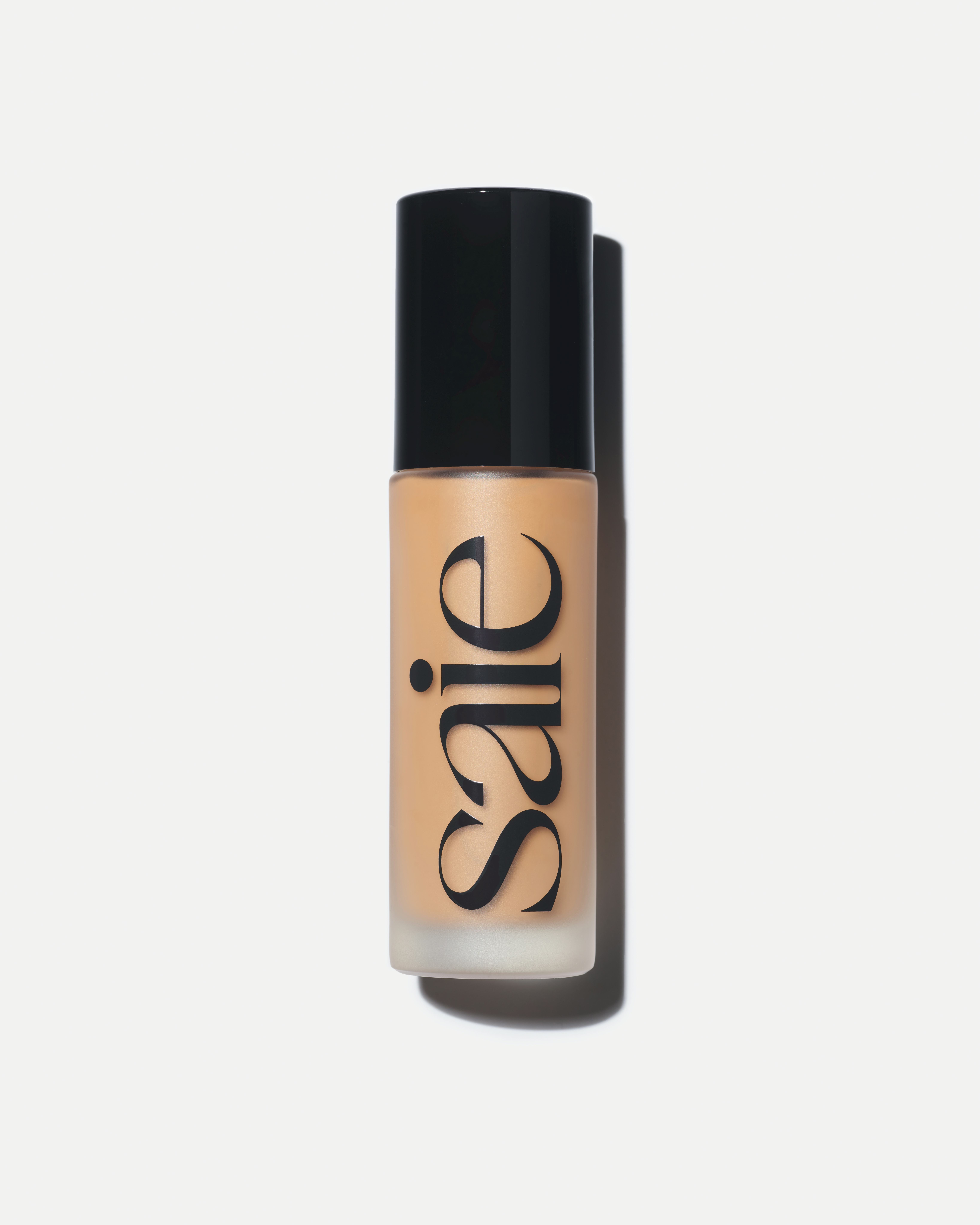 Saie's Glowy Super Skin Foundation Gives Me A Filter-Like Finish