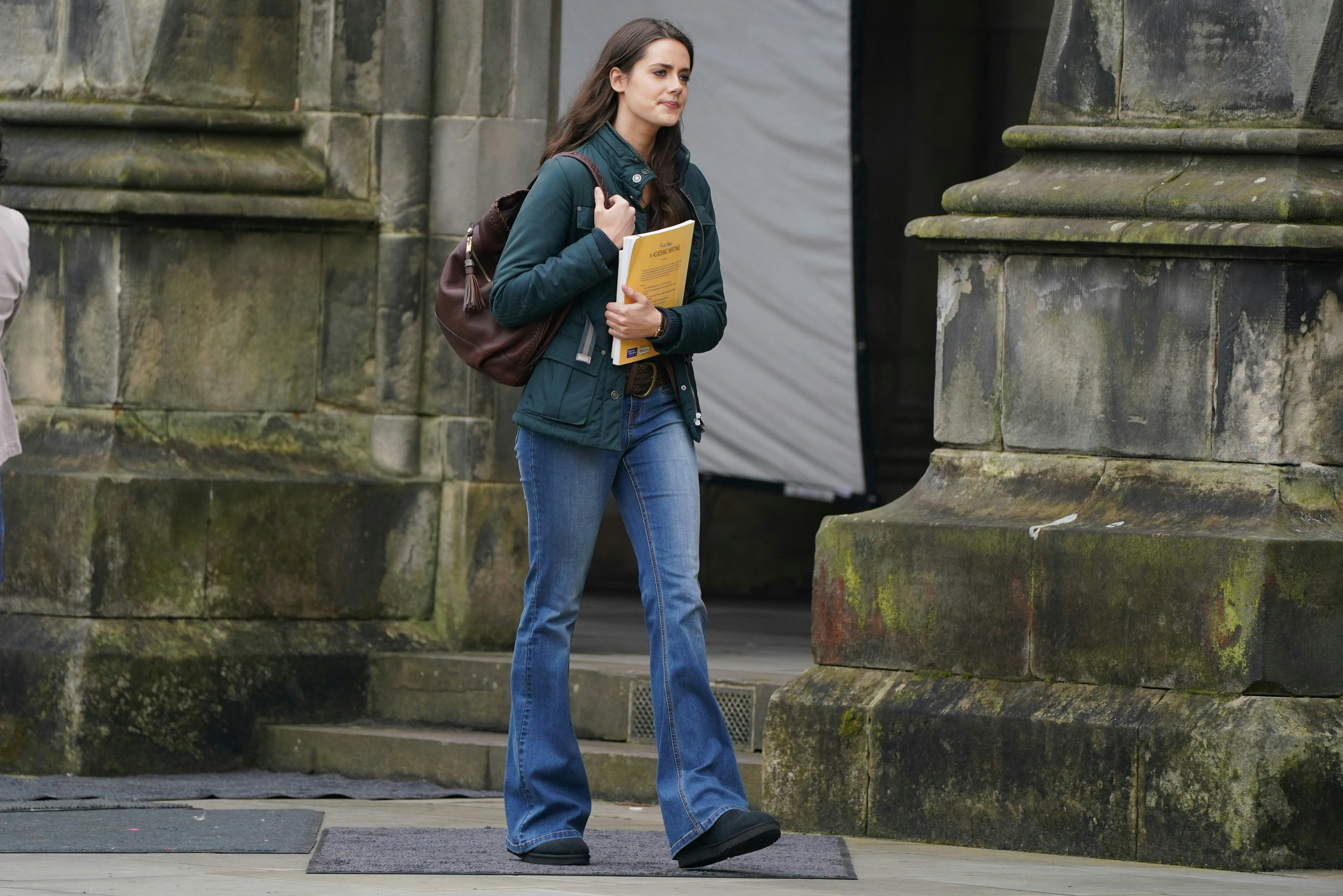 Photos Of 'The Crown' Season 6's Kate Middleton & Prince William Are Here