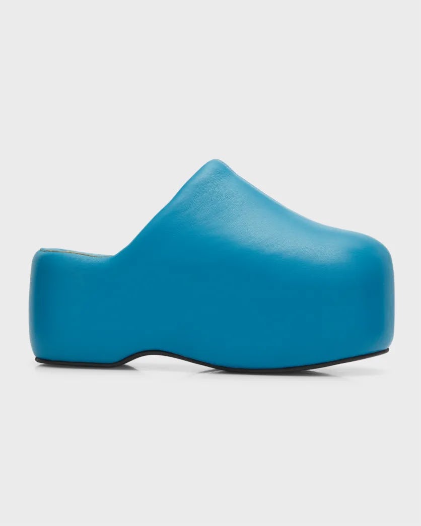 Clogs Are The 2022 Shoe Trend I'm Doubling Down On For Spring