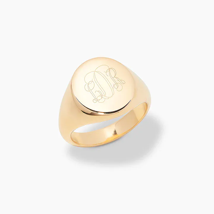 Zendaya's Gold Signet Ring Displays Tom Holland's Initials