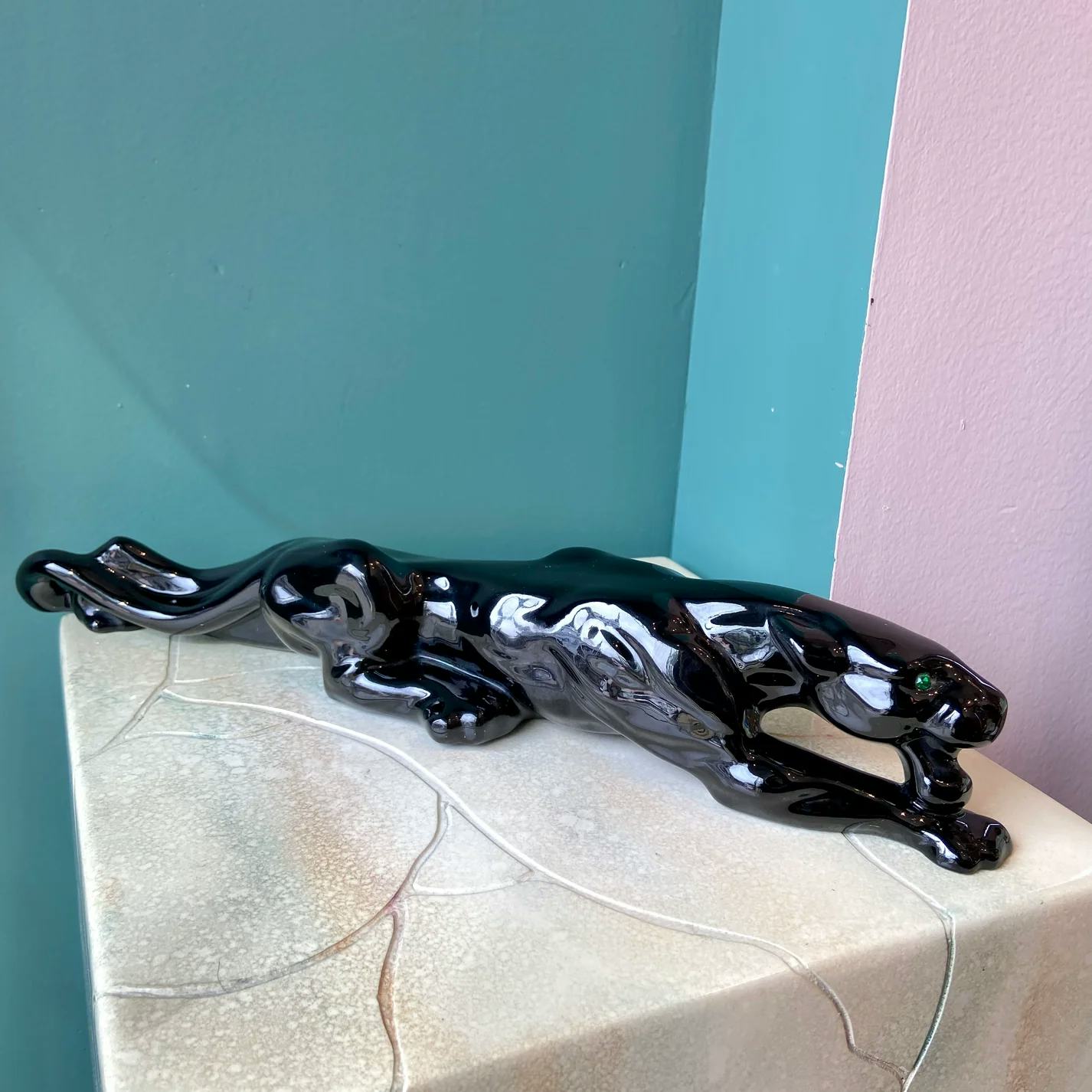 What Is The Miamicore Aesthetic? The Home Trend, Explained