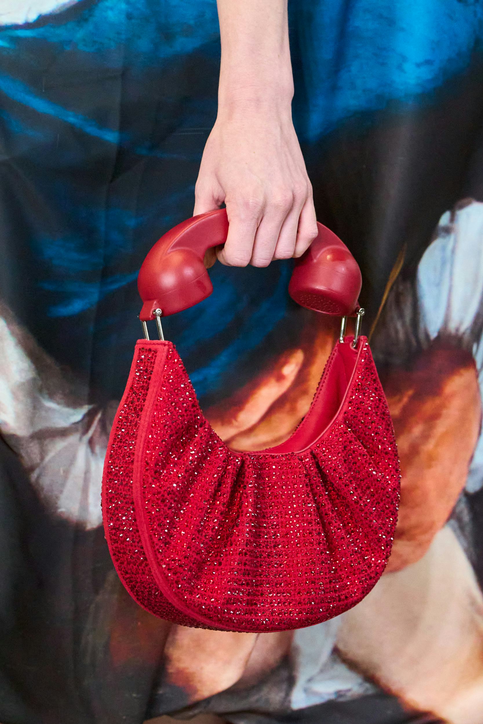 Fall 2023 Bag Trends: The 4 Biggest Styles From the Runway