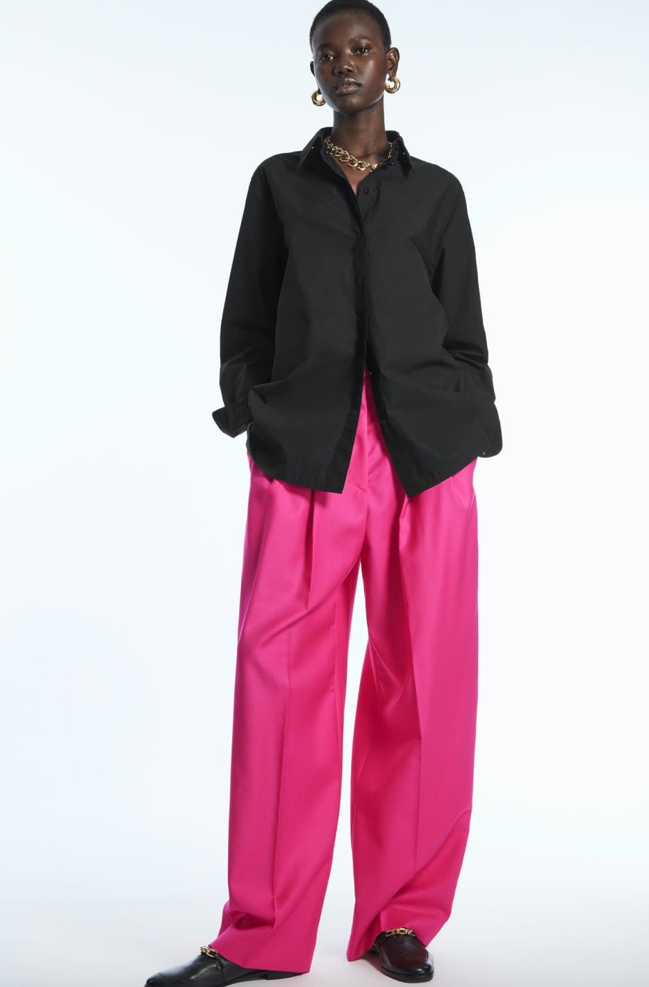 Can Gen Z & Minimalism Mix? Here's How They Approach The Wardrobe ...