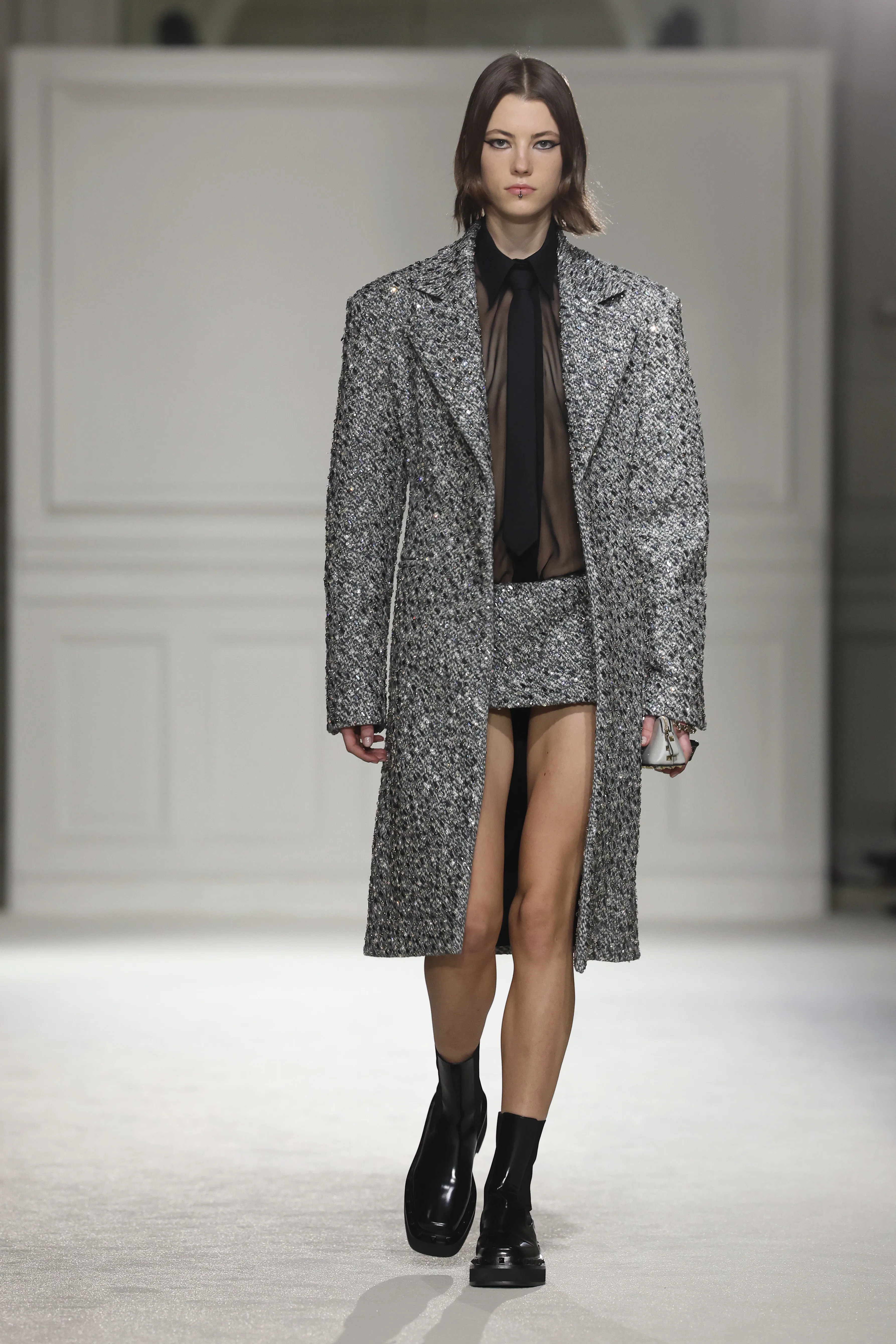 Valentino Fall 2023 Paris Fashion Week Review: Black Tie, Pierpaolo’s Way