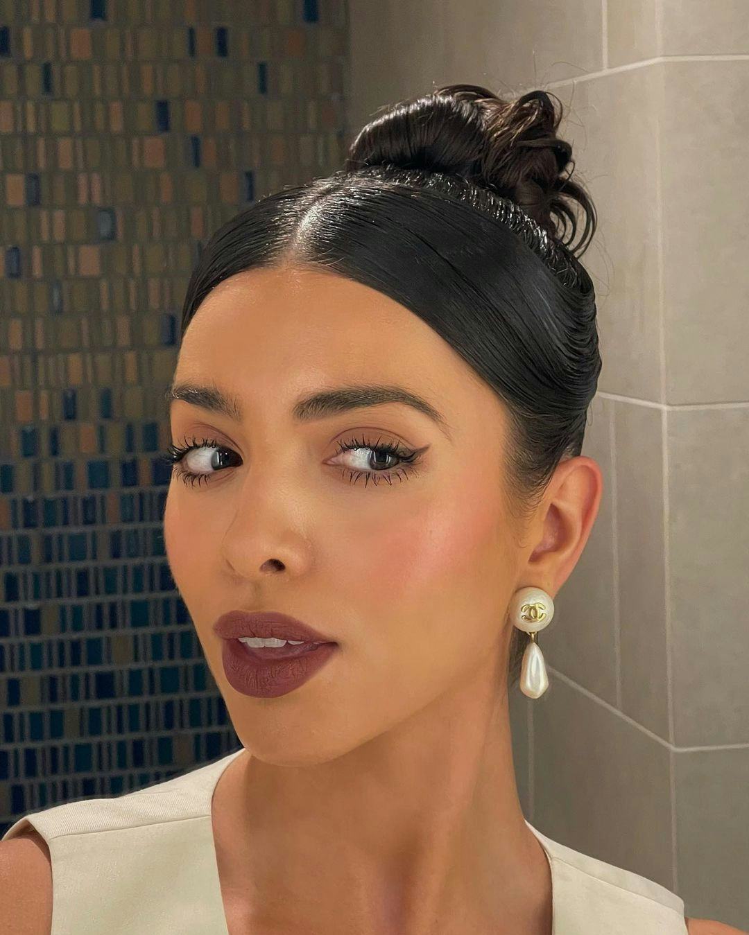 The Best Makeup Look For Your Zodiac Sign, According To Astrologers