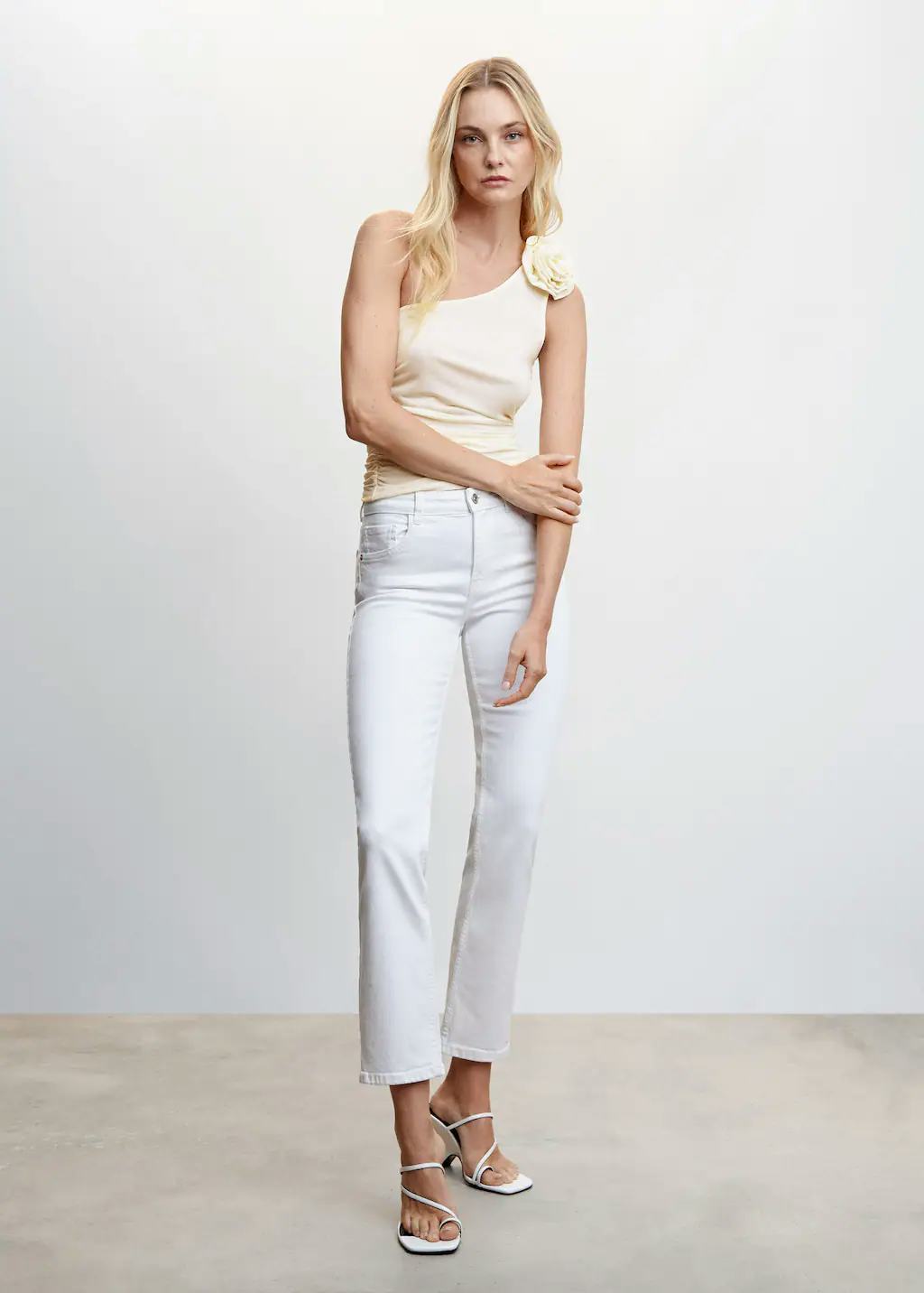 Rosette Outfit Ideas That Are Both Sophisticated And Sweet