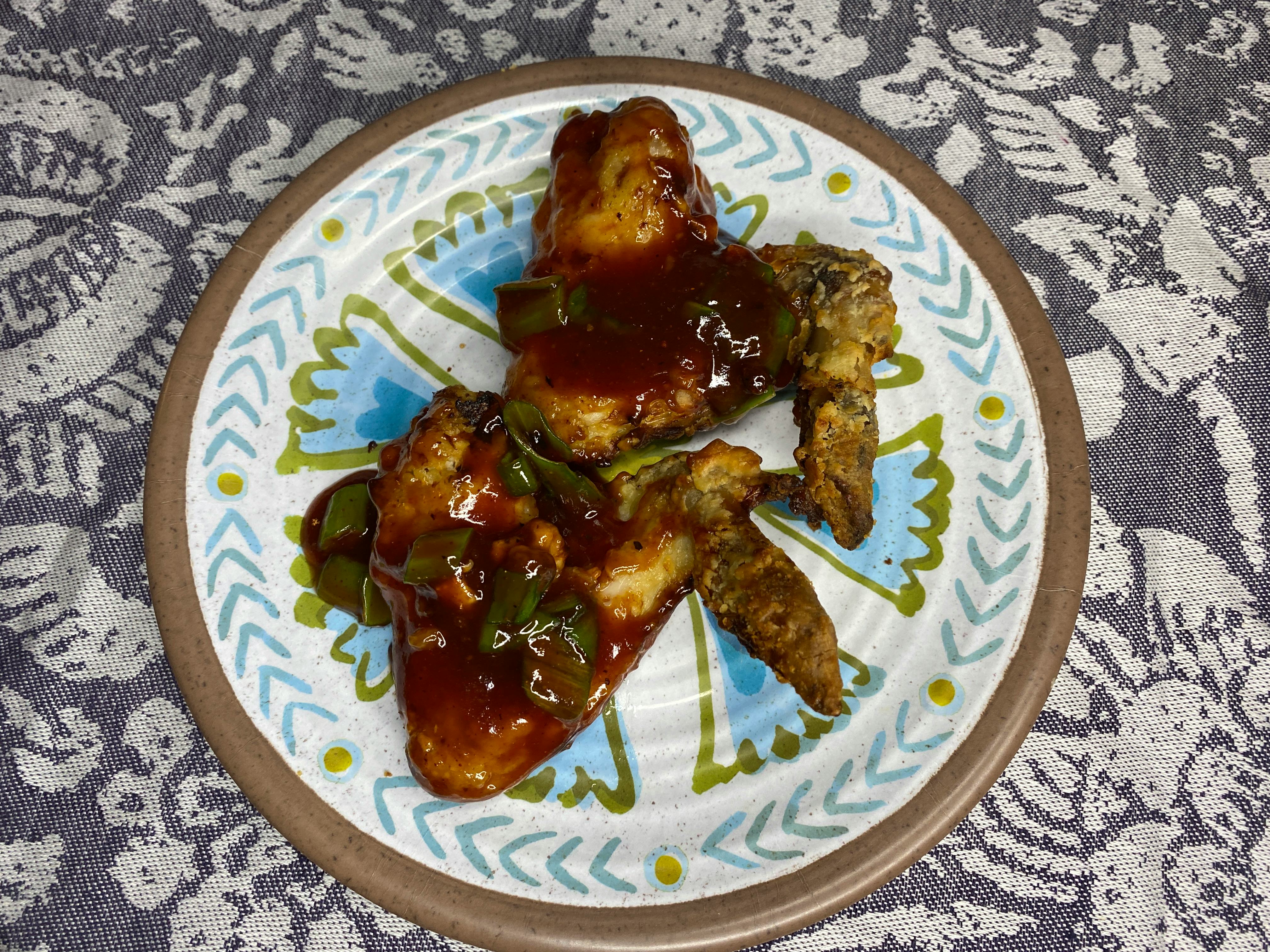 I Tried Hailey Bieber's Chicken Wing Recipe & It Has The Sauce
