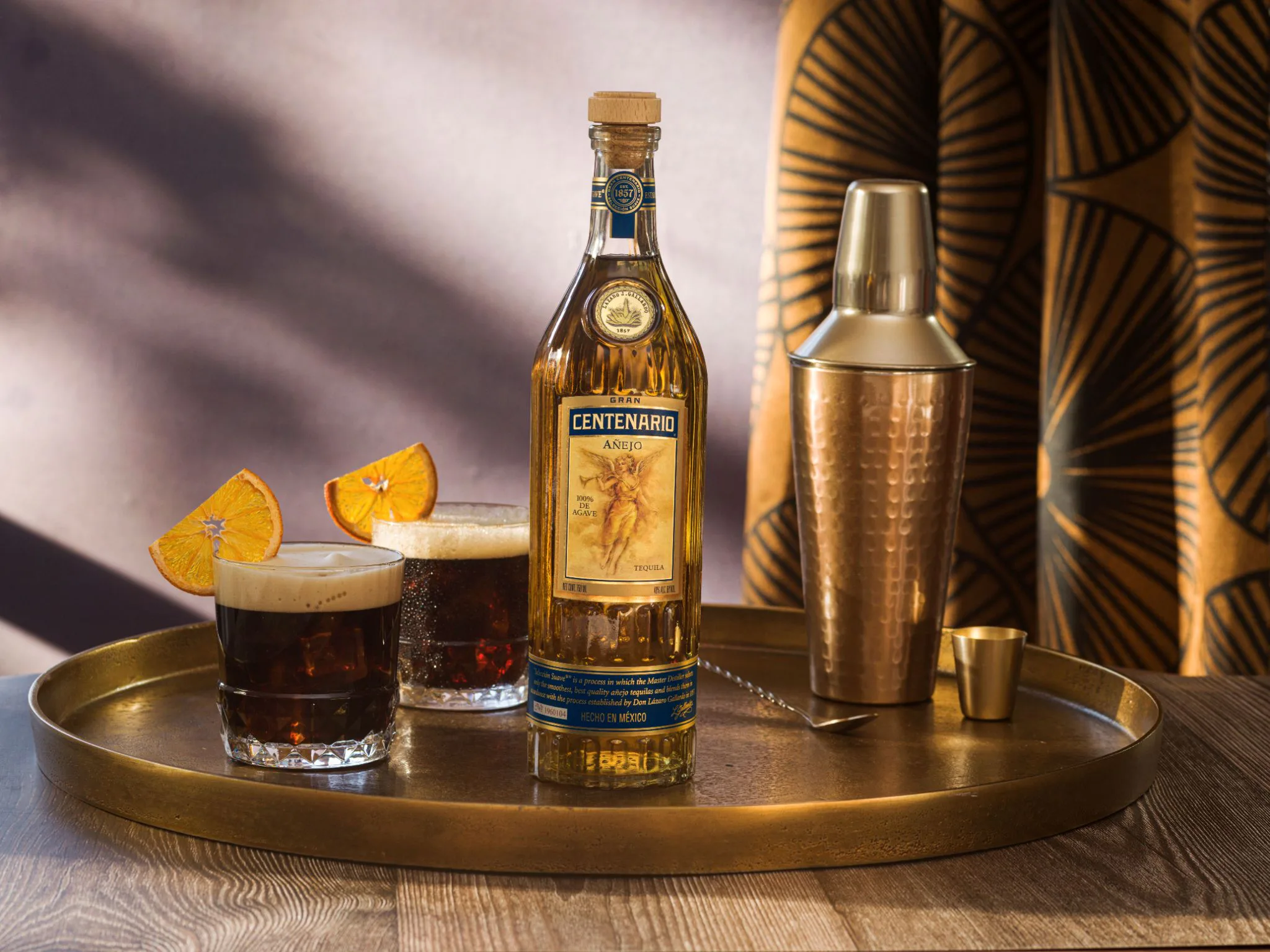Spring 2023 Cocktail Trends To Try Out For Your Next Outdoor Soiree