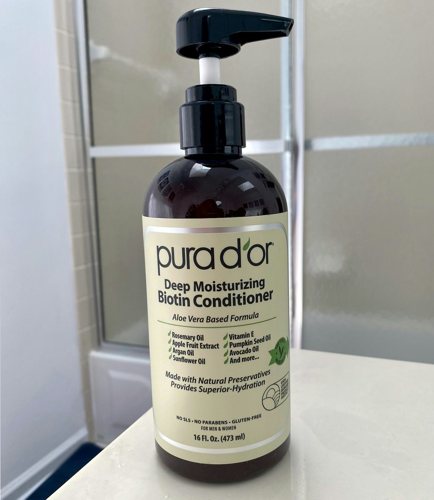 The Best Conditioners For Thinning Hair, Tested & Dermatologist Recommended