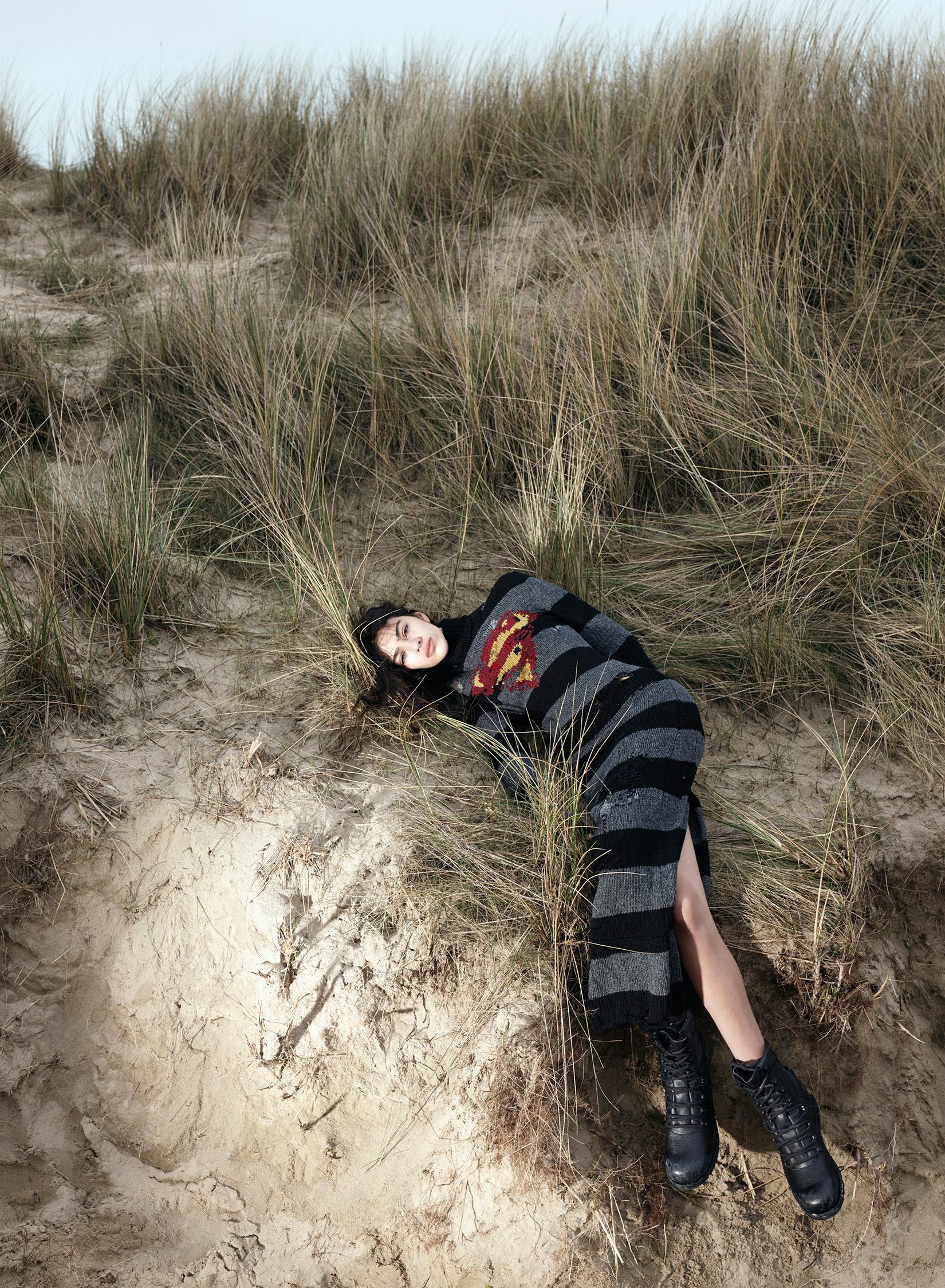 Red and Black Fashion Looks for Every Season