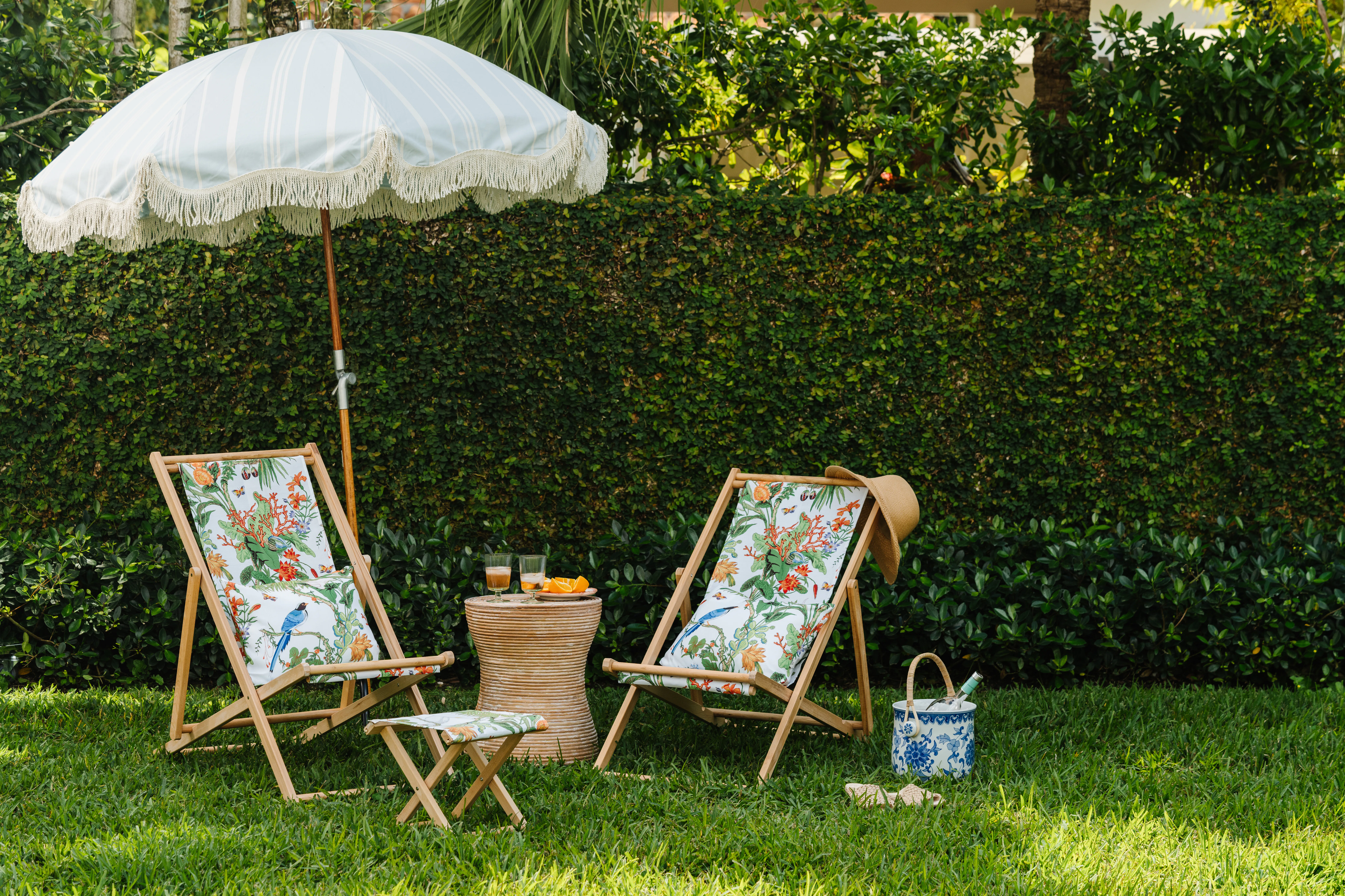 Summer 2023 Outdoor Decor Trends You Should Know, According To Designers