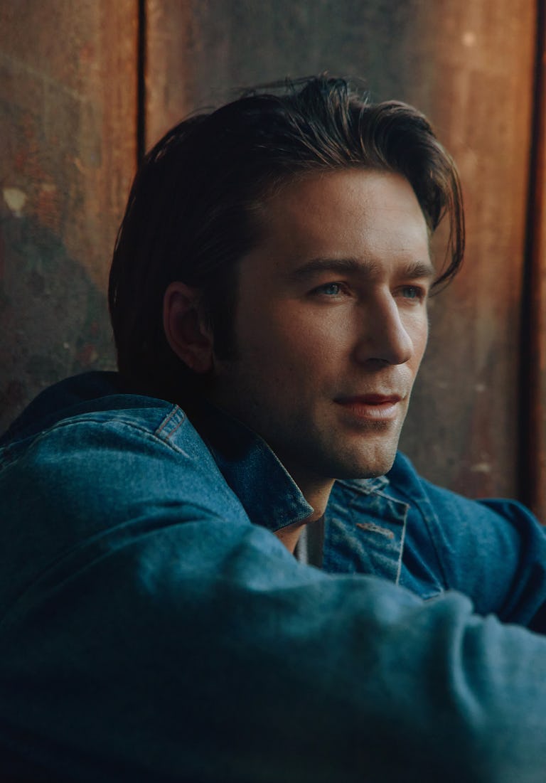 Brandon Sklenar On '1923,' 'It Ends With Us,' & Working With Harrison Ford