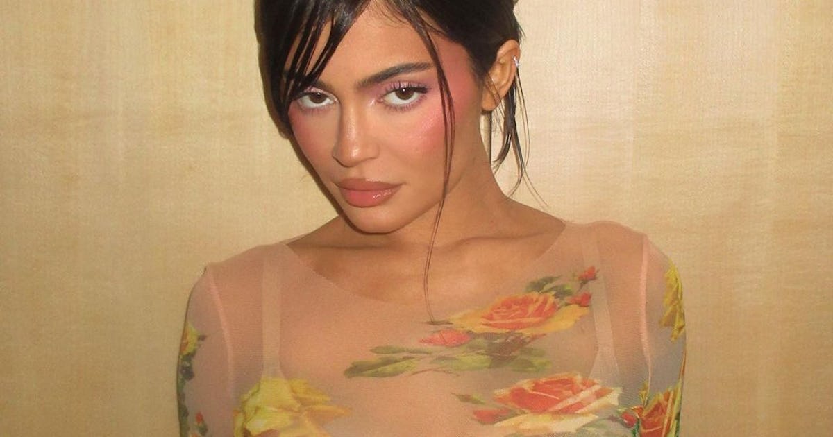 Kylie Jenner Showed Off Her Corset In A Completely Sheer Dress The Vital Fashion