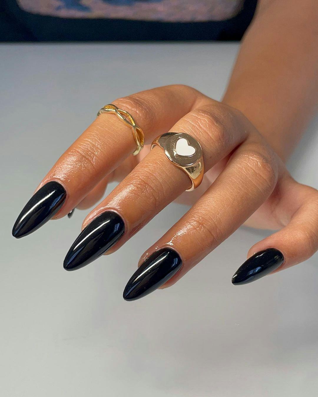 9 Patent Leather Nail Ideas For Next-Gen Goth Girls