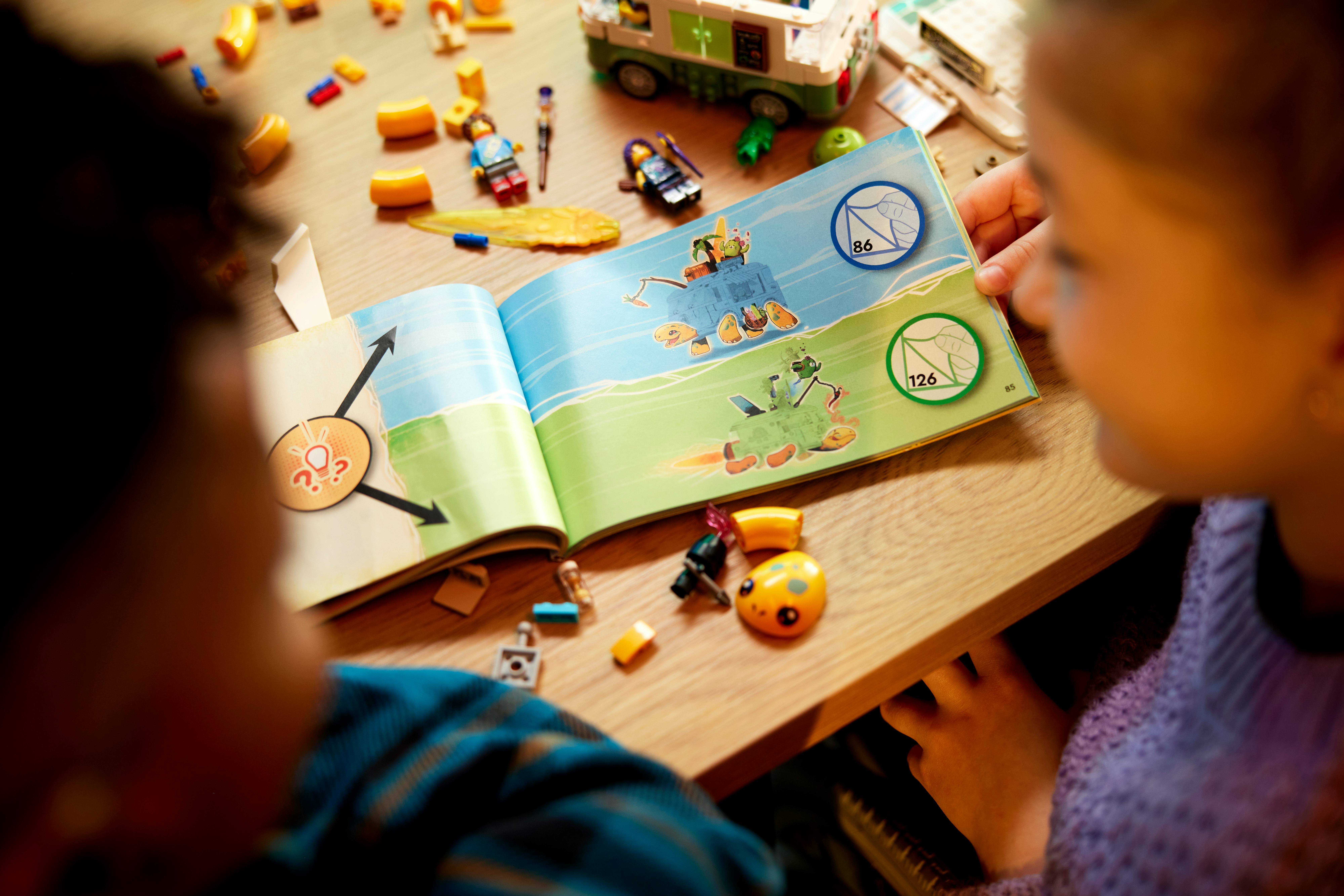 Watch An Exclusive Clip From LEGO's New TV Series 'LEGO DREAMZzz'