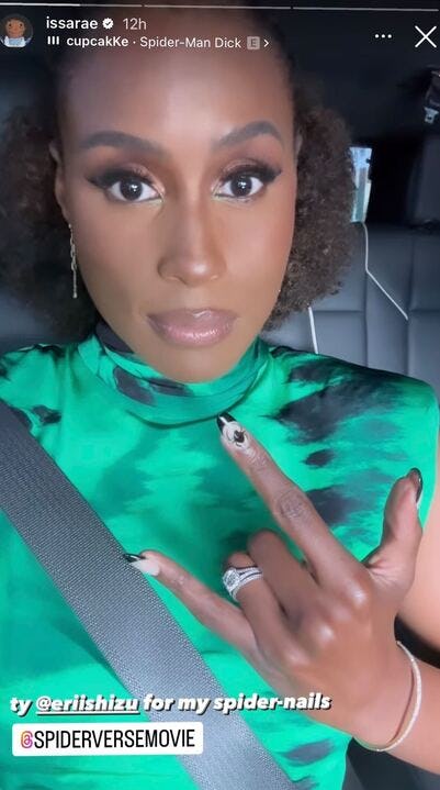 Lizzo's Silver Chrome Nails Are Among The Week's Best Celeb Manicures